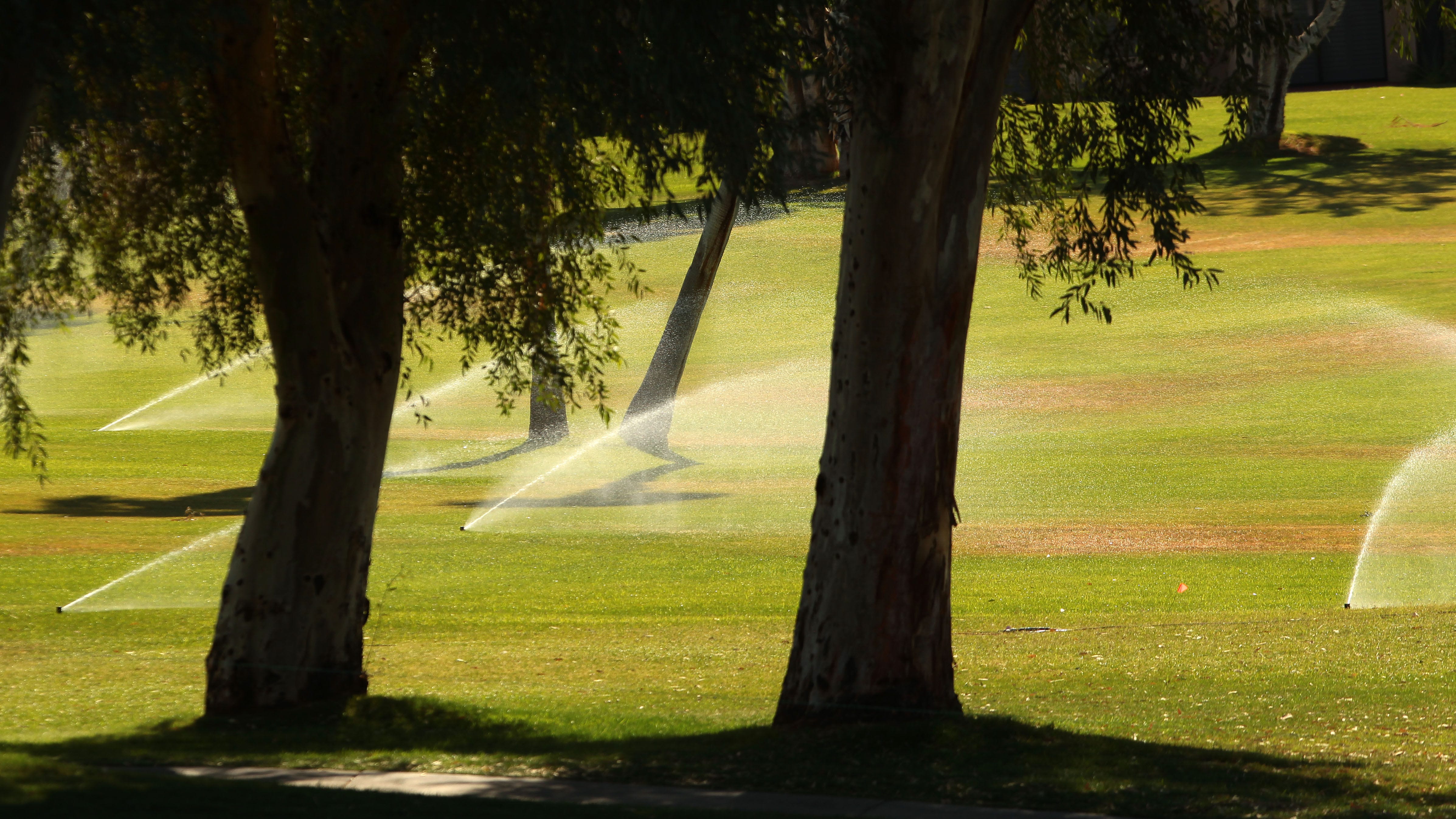 Facing drought in an oasis of golf courses and lakes