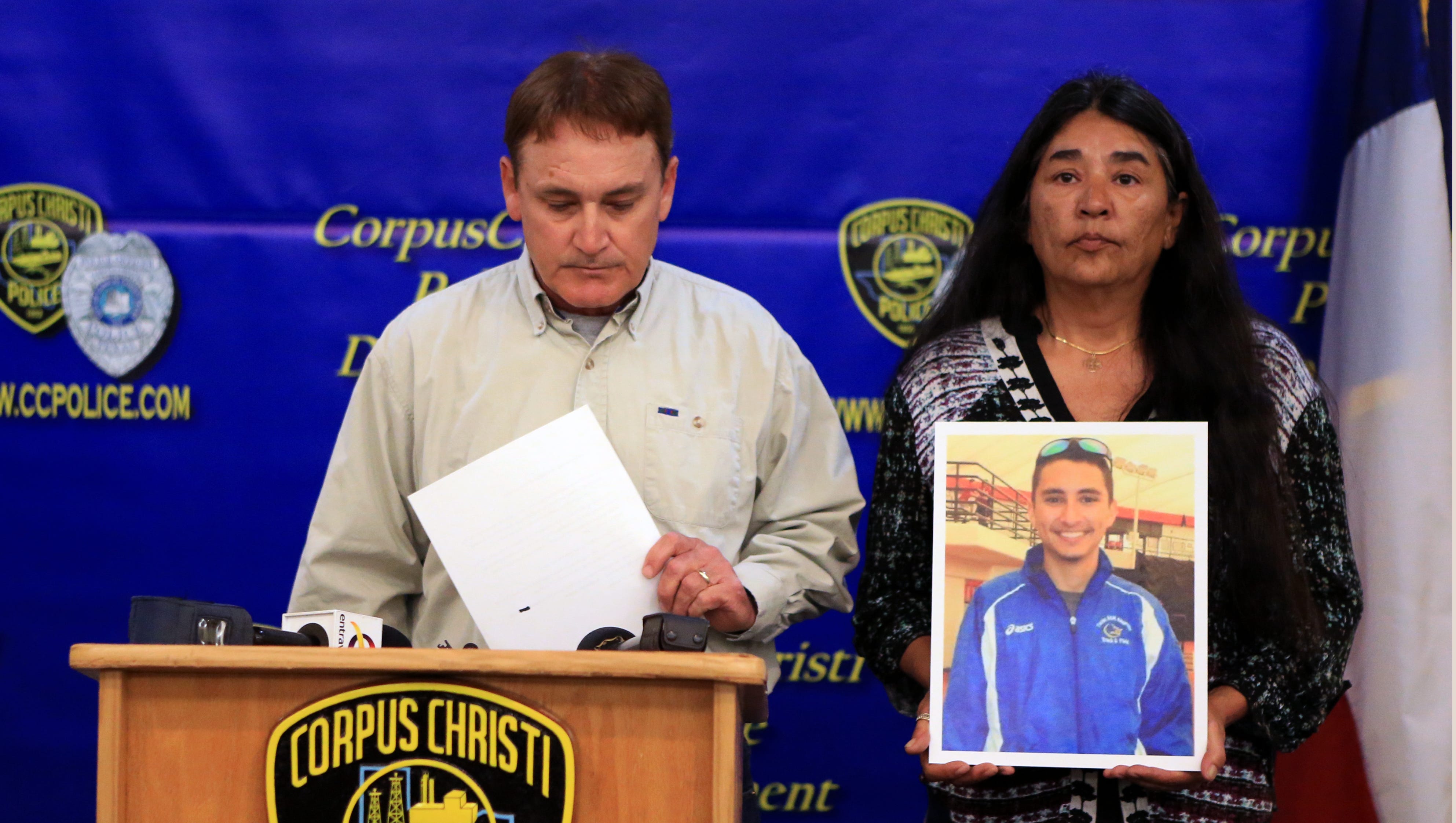 Homicide detectives work to solve murders of Andre Fuqua, Steven Gomez