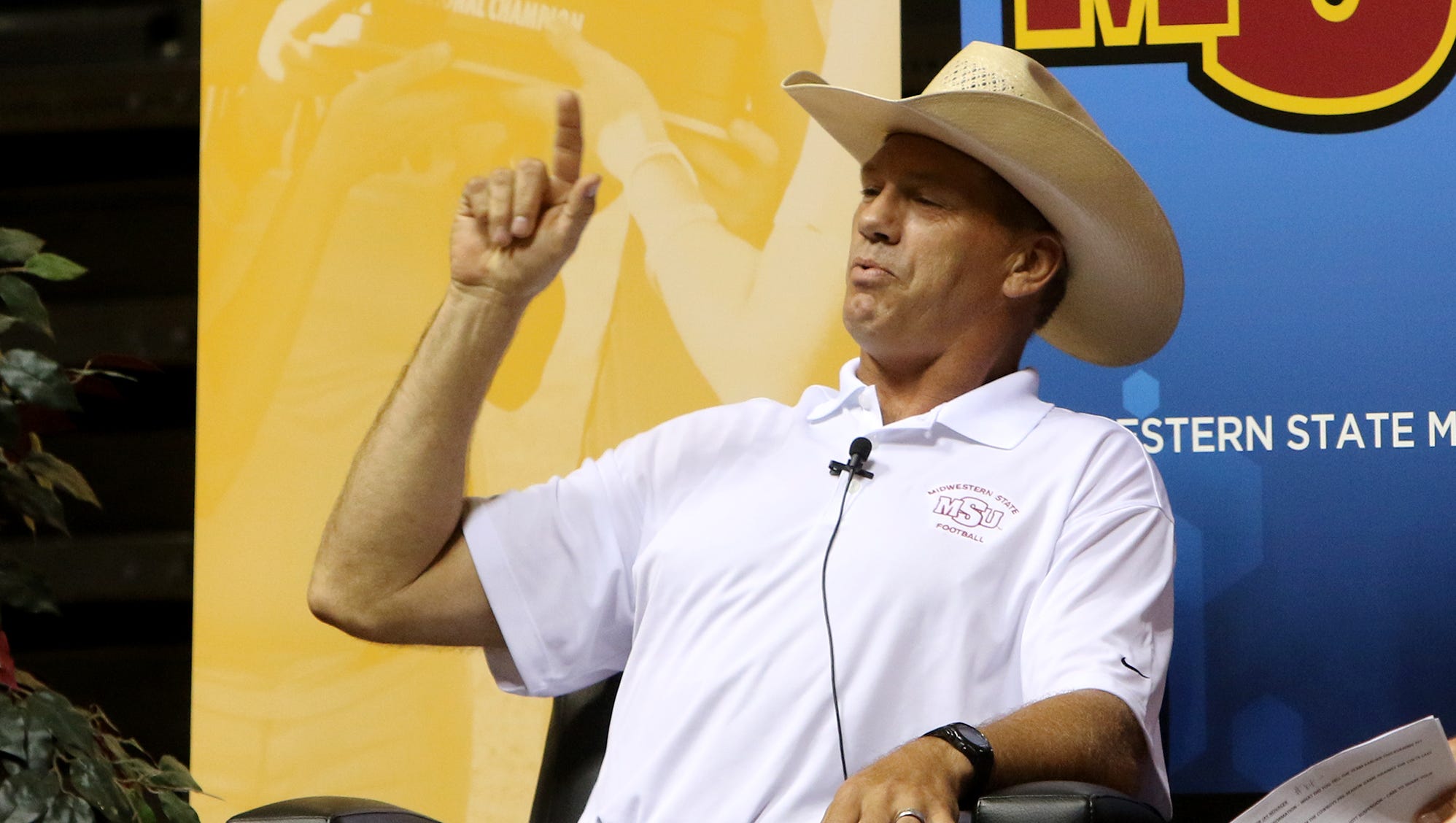 Ex-Cowboy Novacek reflects on career, offers wisdom