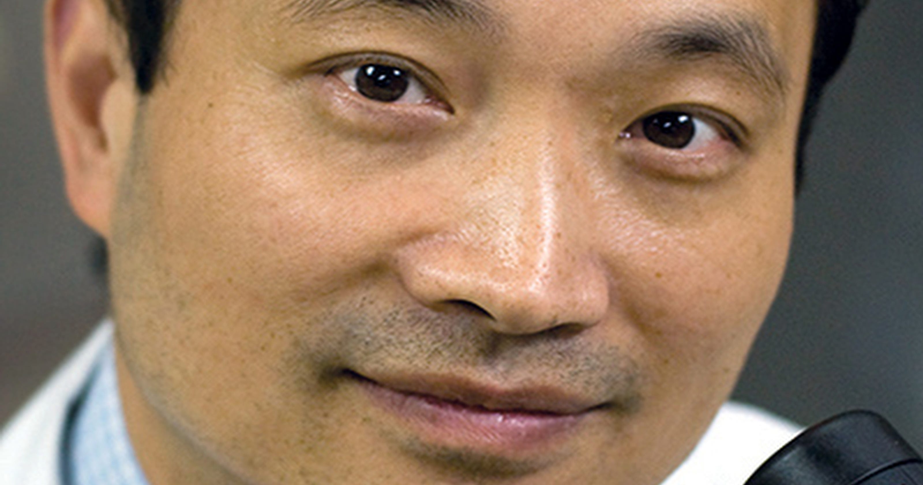 Dr. Ming Wang brings latest laser vision procedure to Tennessee