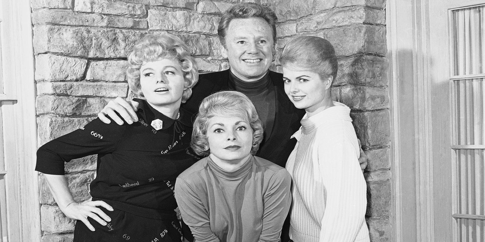 Martha Hyer, Oscar-nominated actress, dies