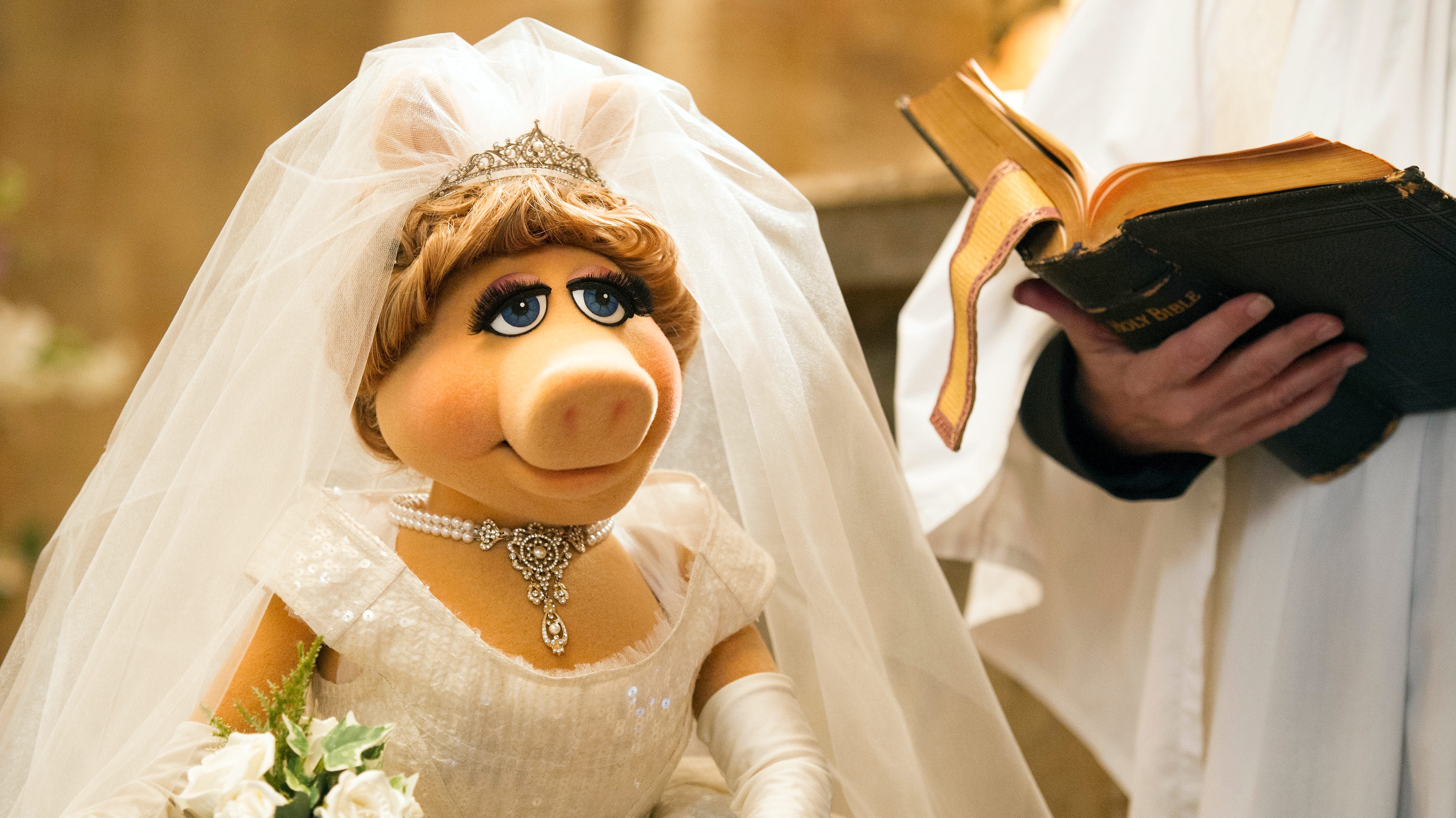 You're cordially invited to a Muppet wedding