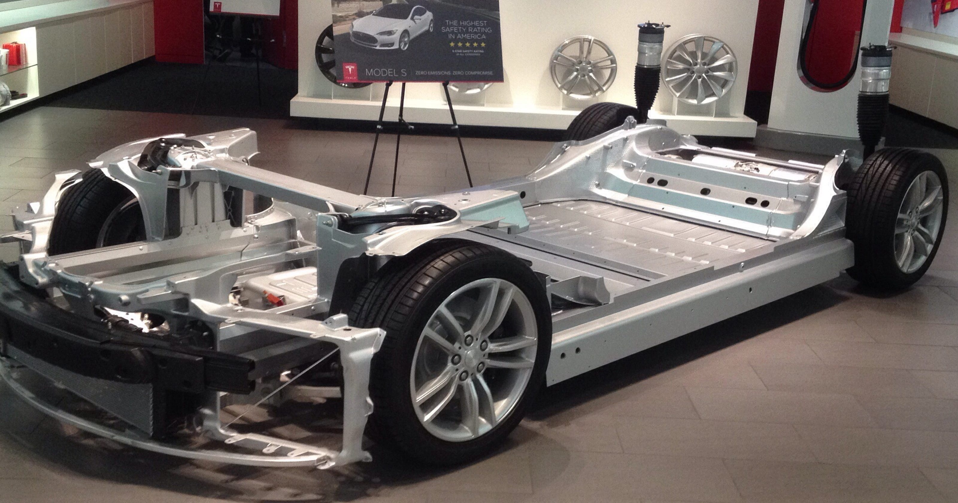 Tesla electrifies Northern Nevada image