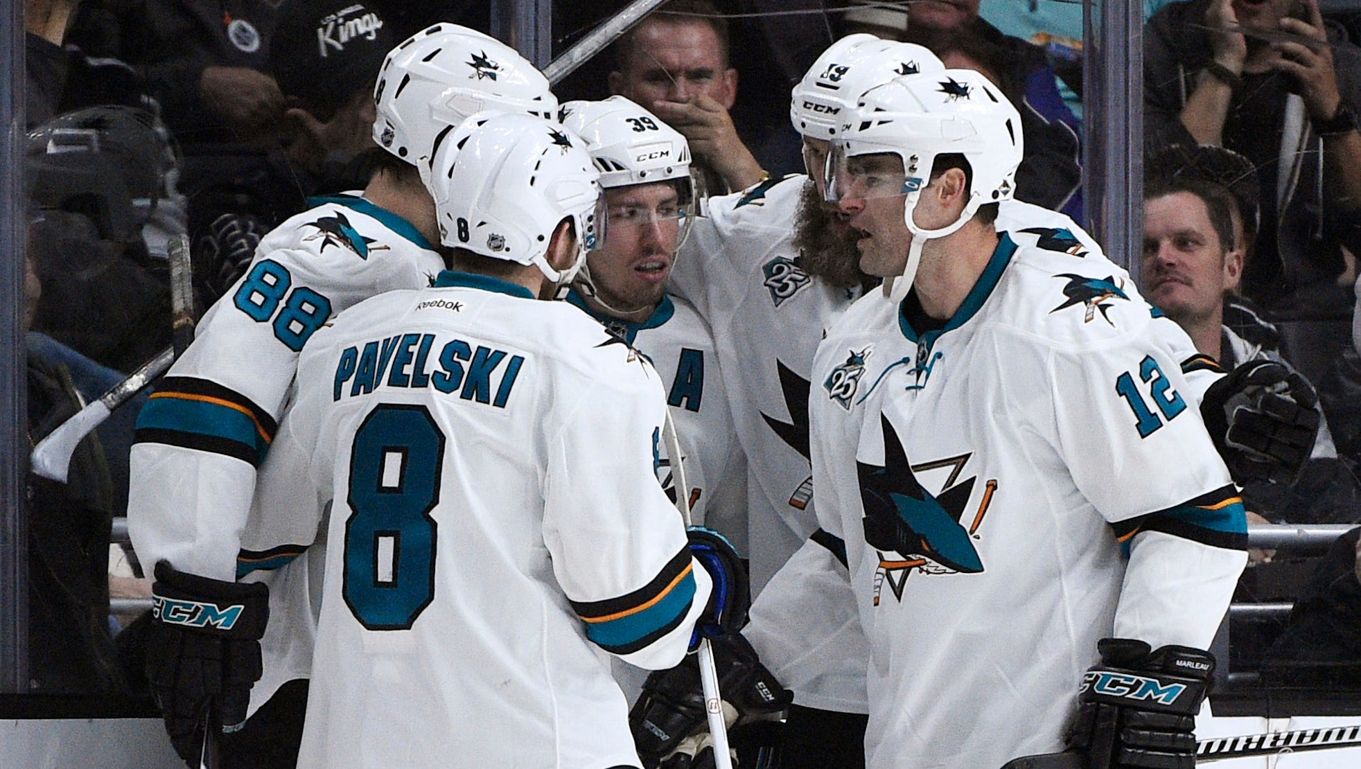 Joe Pavelski leads Sharks to win over Kings, take 2-0 series lead