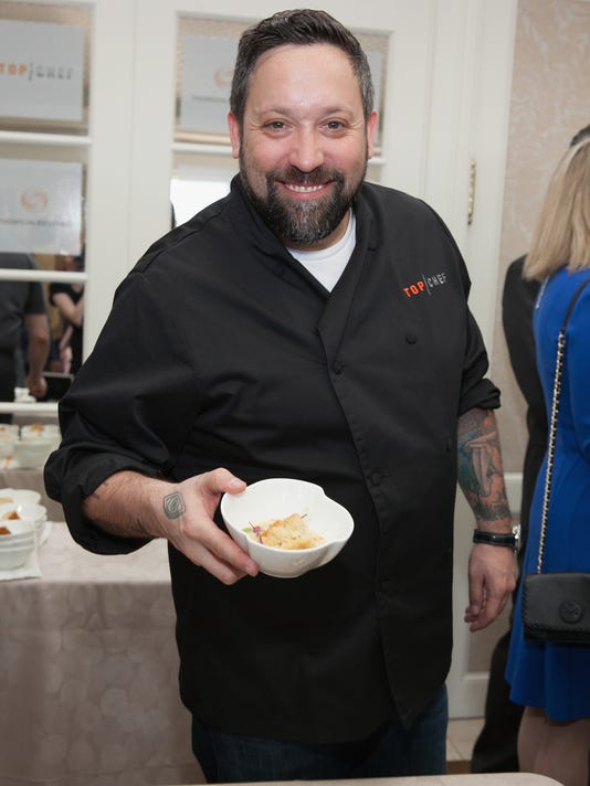 Mike Isabella, 'Top Chef' alum, sued for sexual harassment