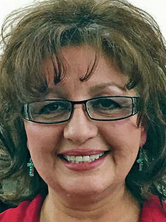 Group eyes recall of 1st elected female Las Vegas mayor