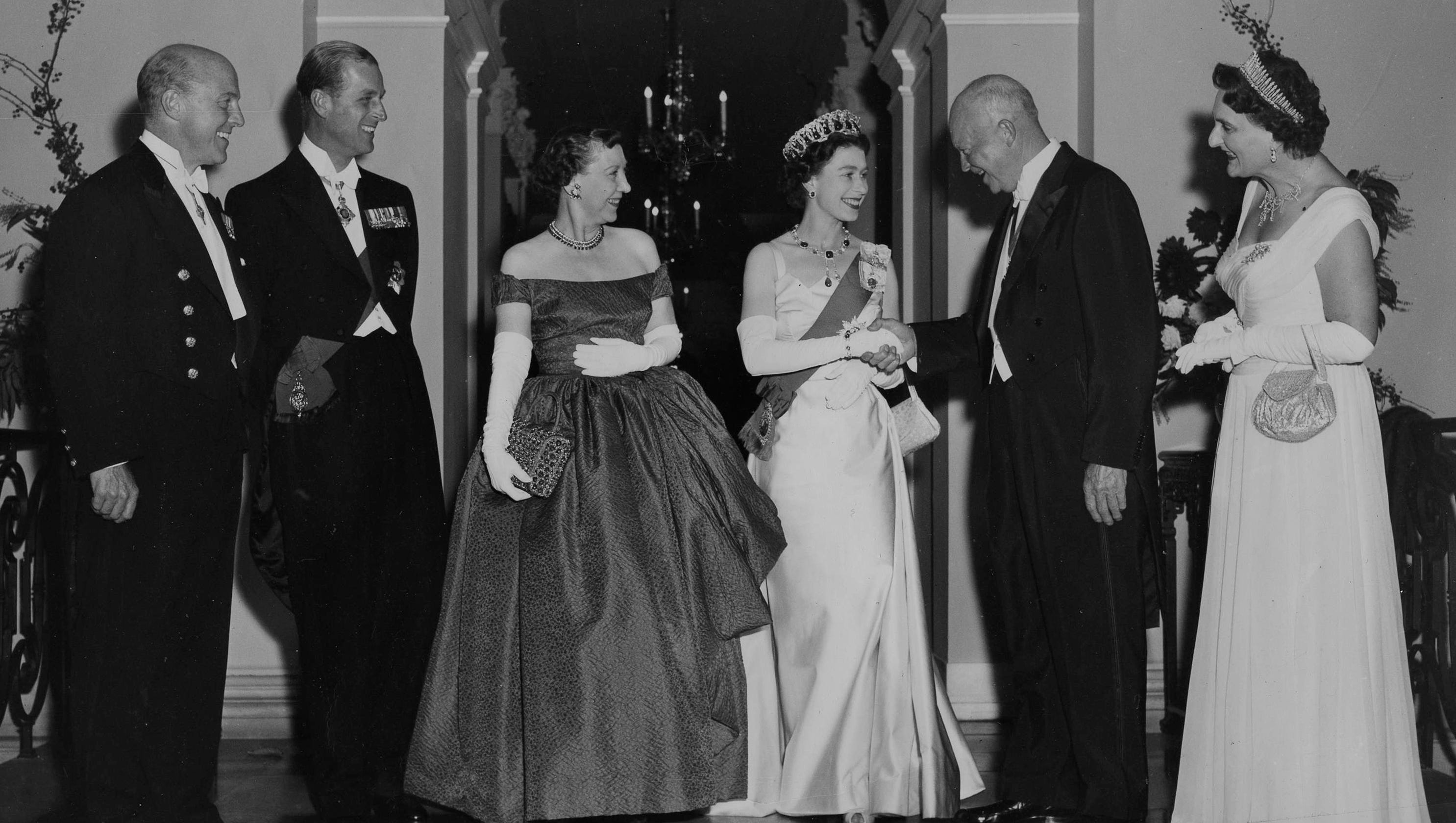 Queen Elizabeth dead: A timeline of pivotal moments during her life