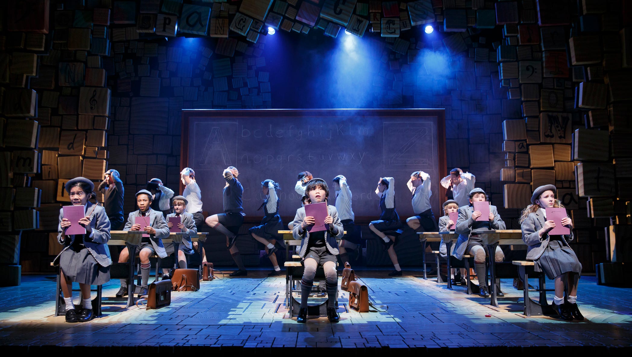 Shore actress, 10, makes magic in 'Matilda'