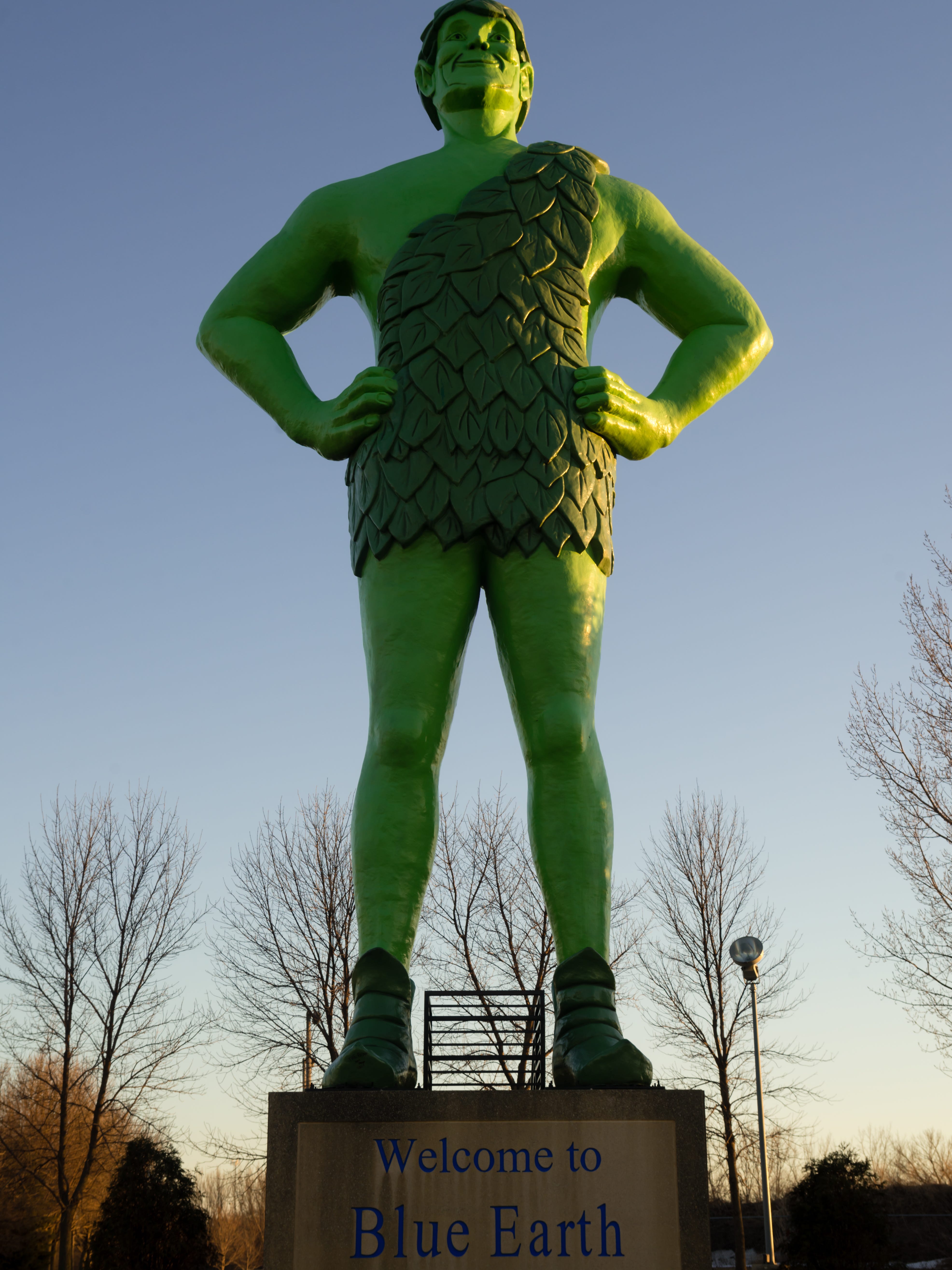 Minnesota offers road trip worthy statues