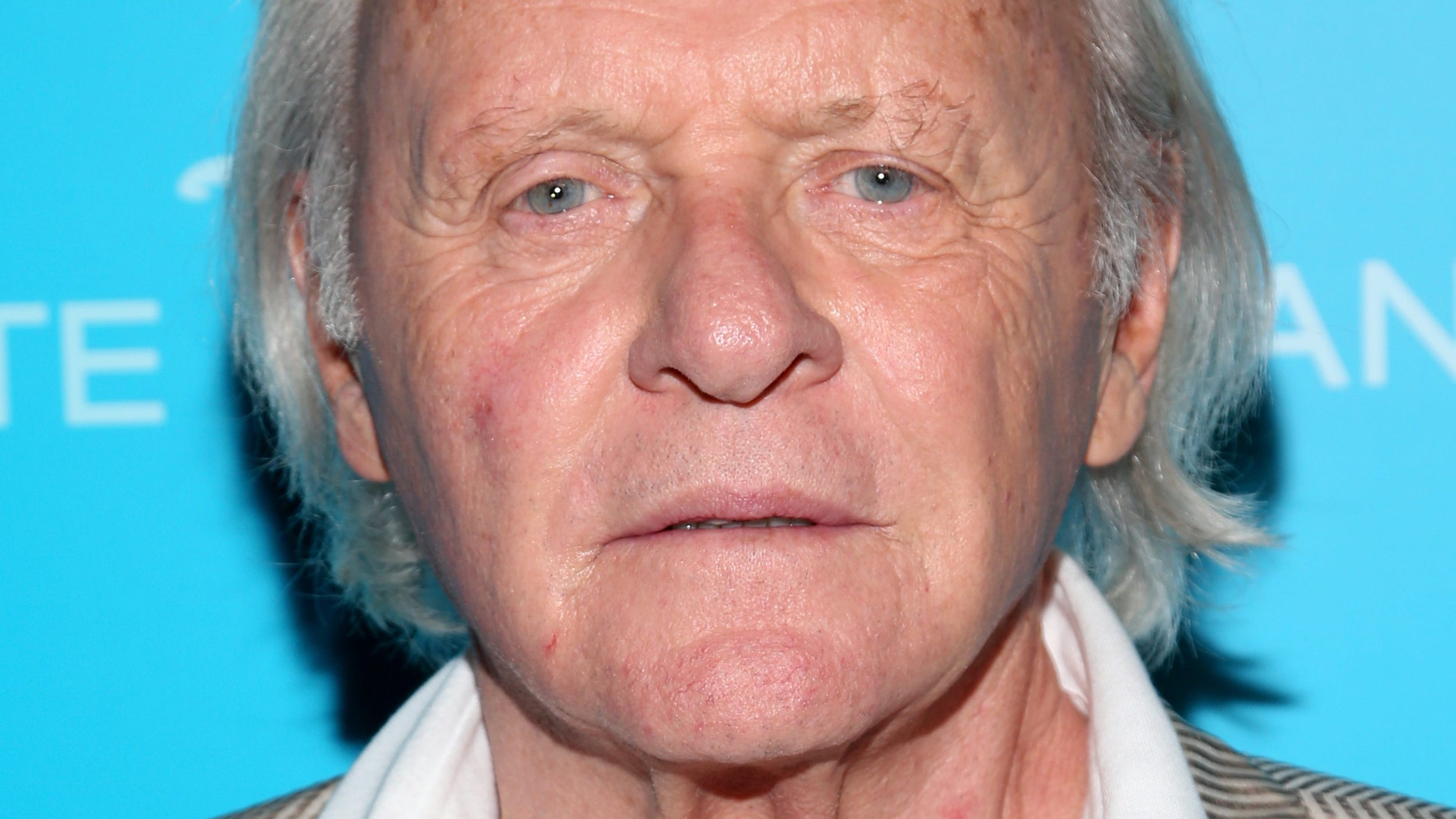 Hopkins calls Cranston's 'Bad' acting 'the best' ever