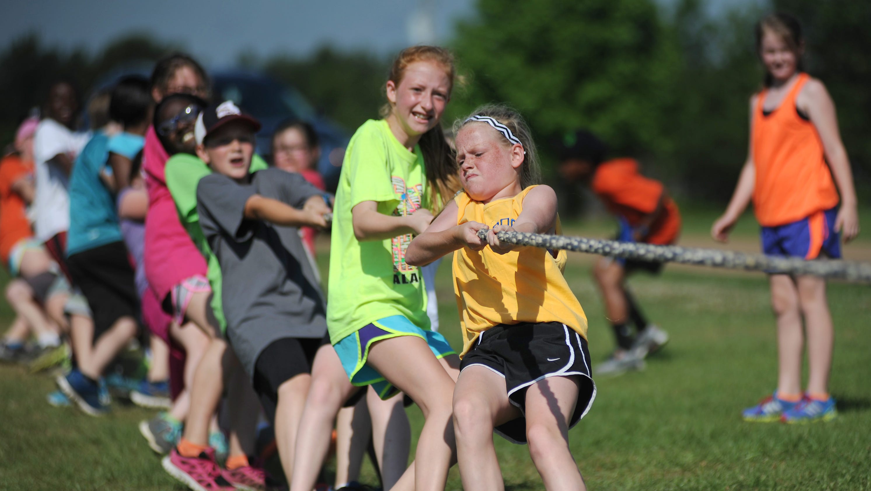 Madison Avenue Upper Elementary 5th Grade Field Day Gallery madison-avenue-upper-elementary-5th-grade-field-day-gallery