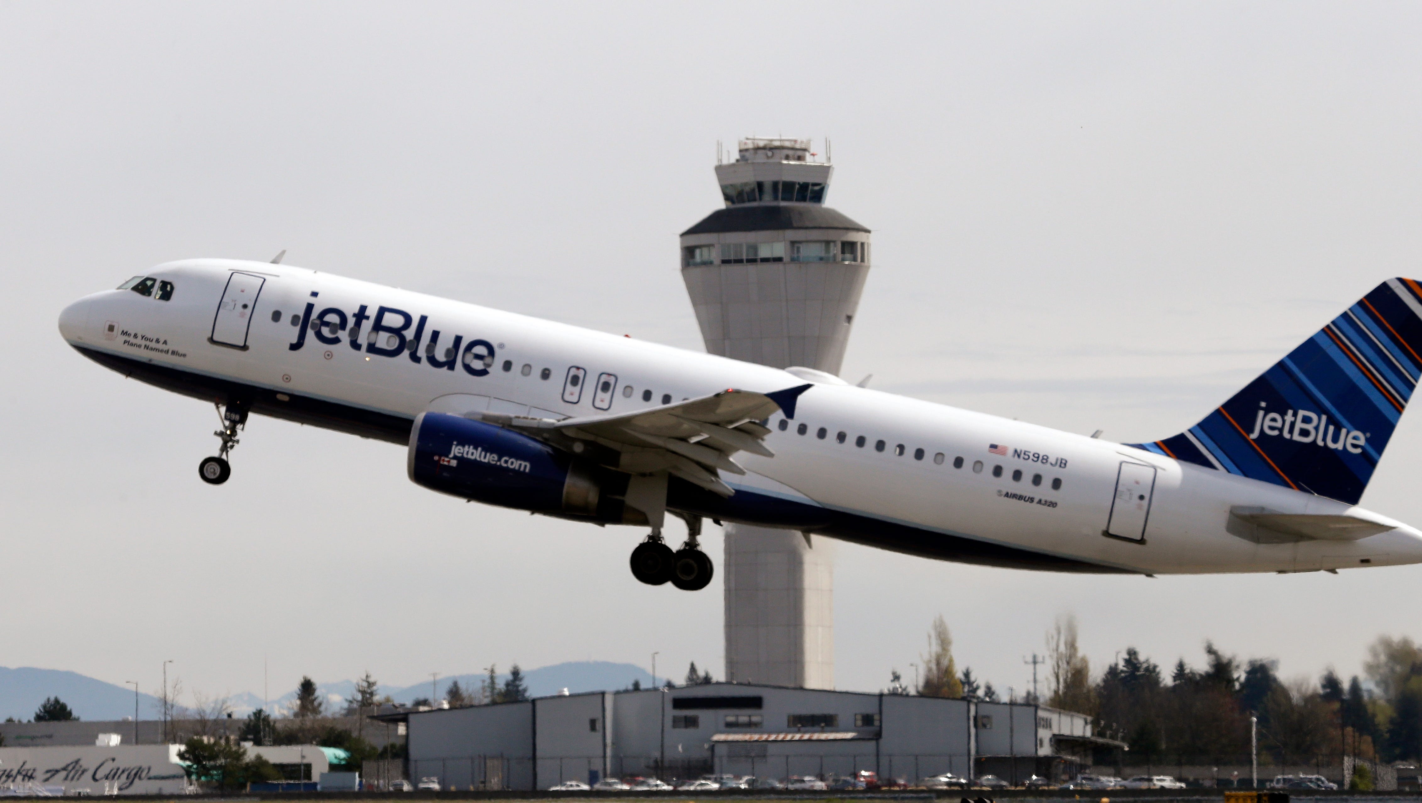 635648826666906940-1-JetBlue.jpg?width=3200&height=1808&fit=crop&format ...