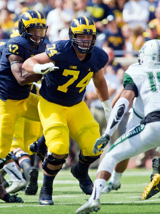 Ben Bredeson lauds chemistry on Michigan offensive line