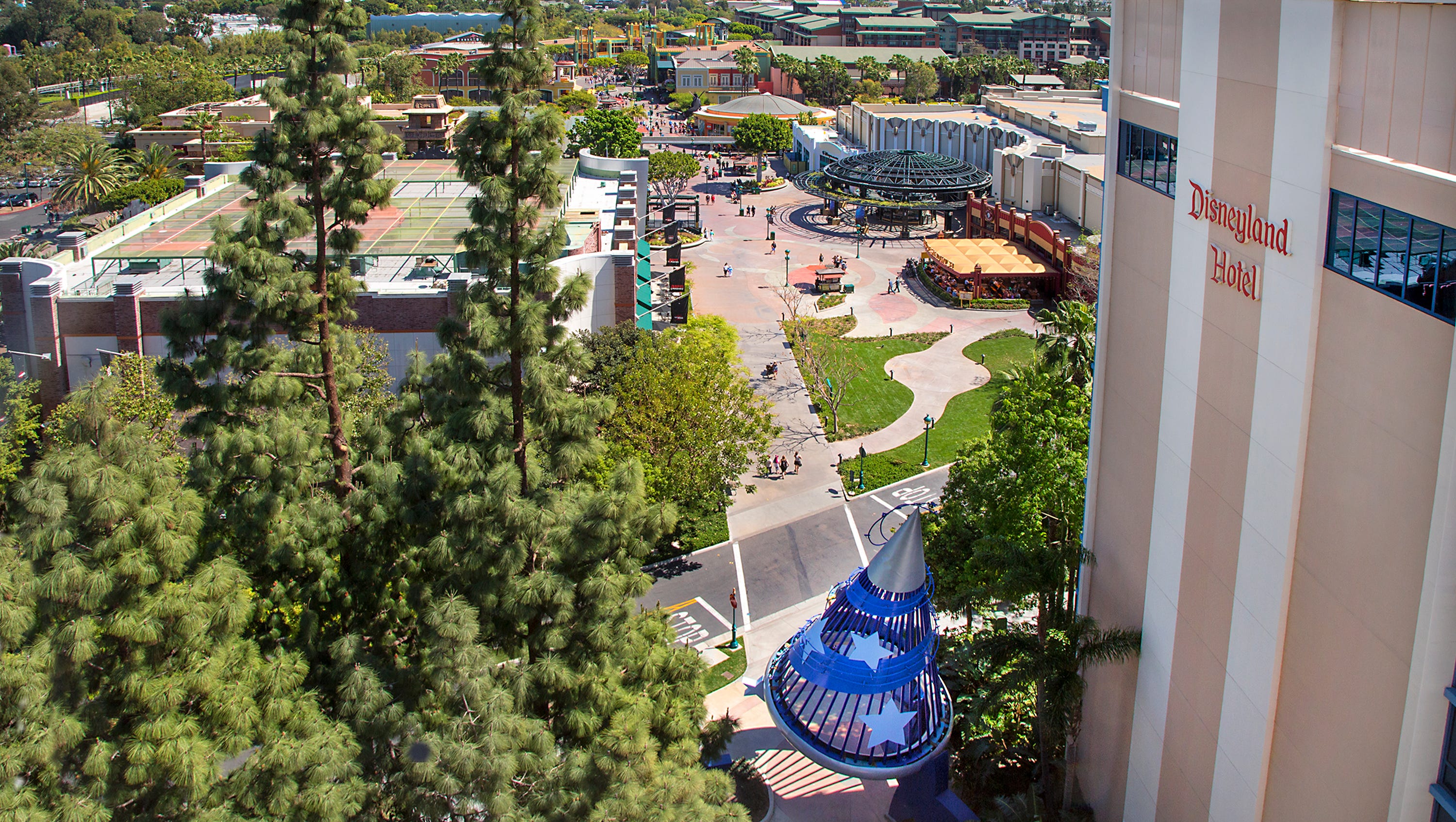 Downtown Disney's Rainforest Cafe, ESPN Zone closing June 30