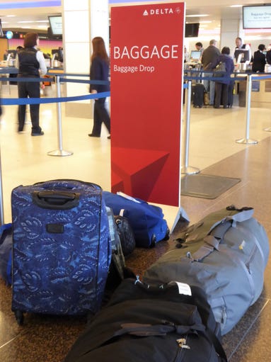 How airline baggage makes it from check-in to the plane
