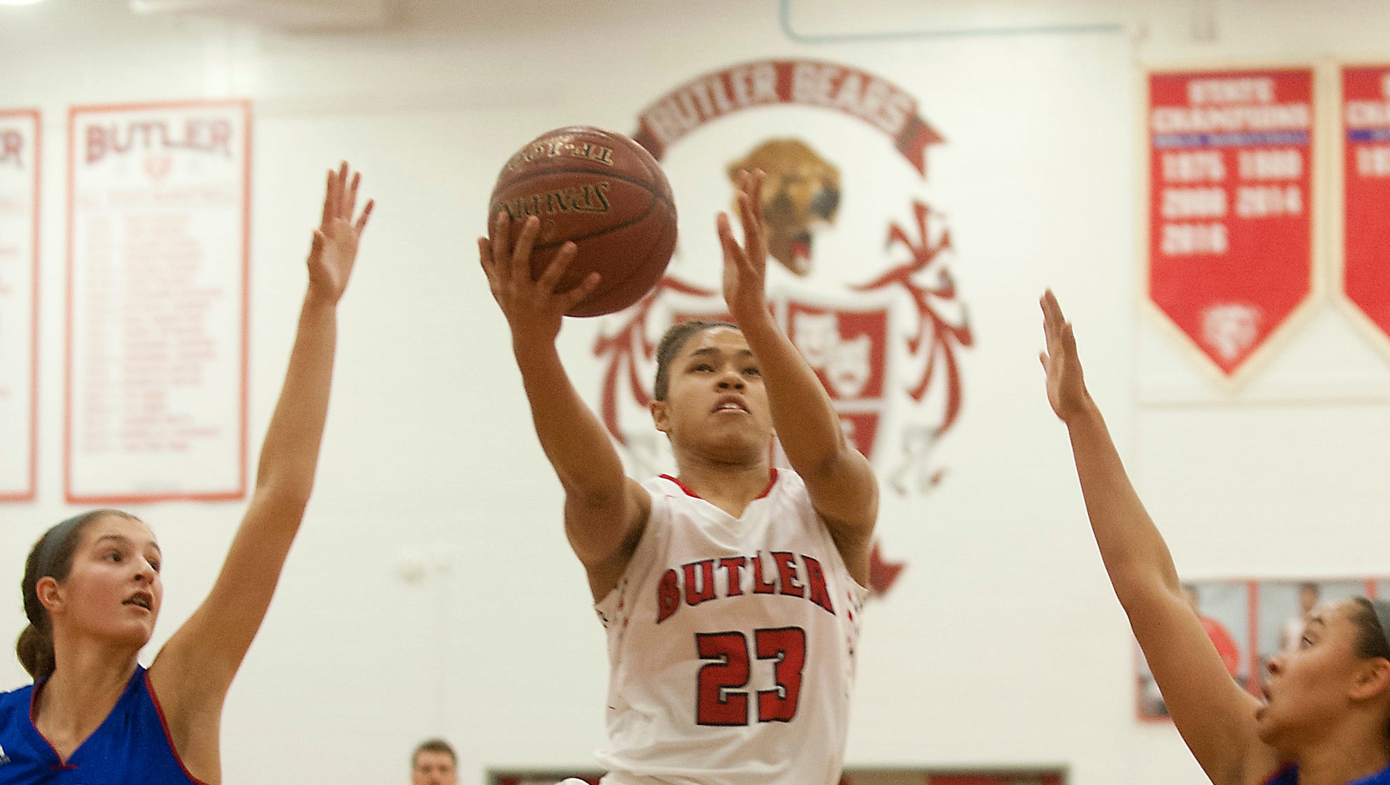 Butler High School girls basketball team on top of Litkenhous Ratings