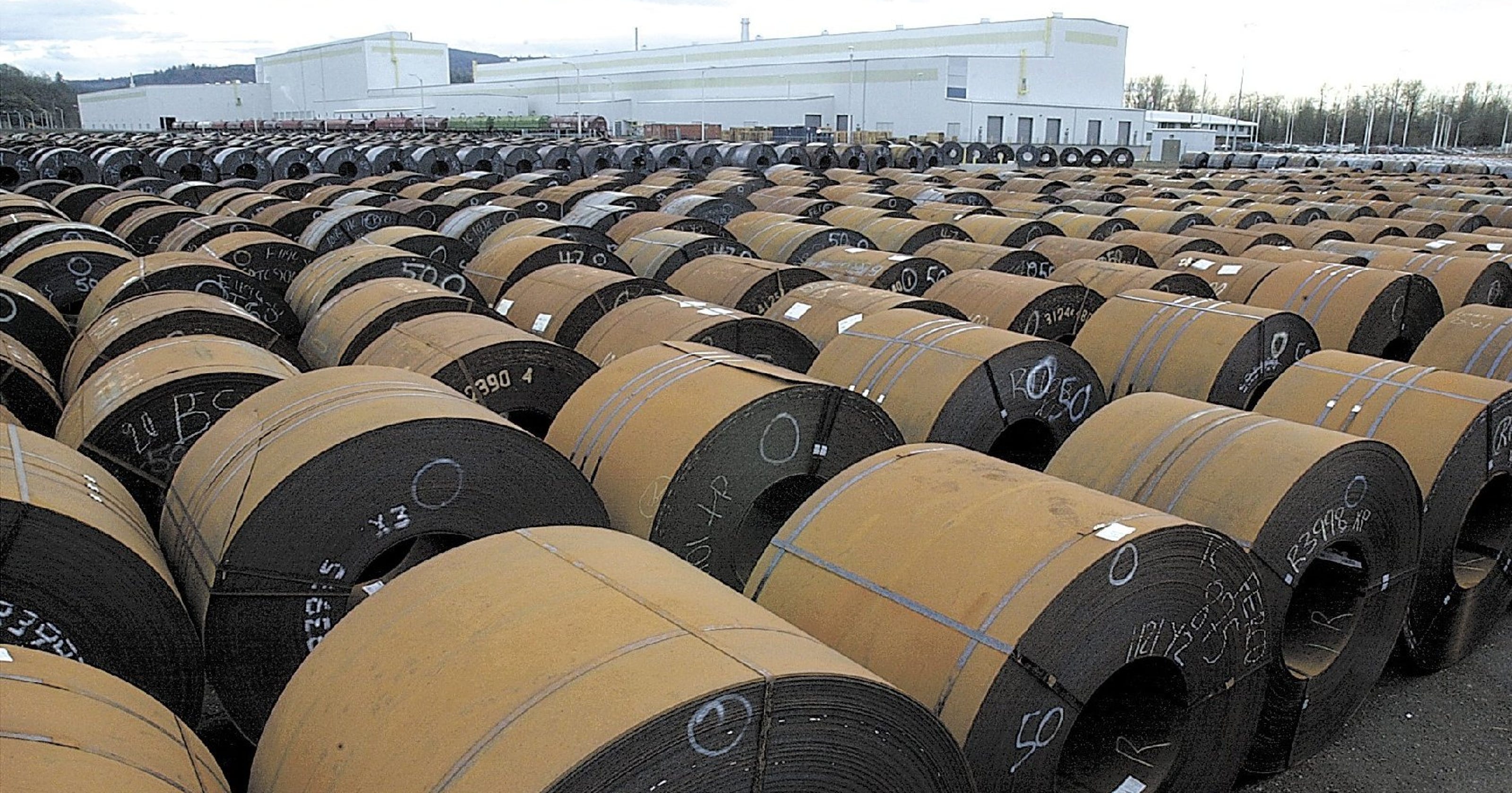 McMinnville steel mill fined for lack of water testing