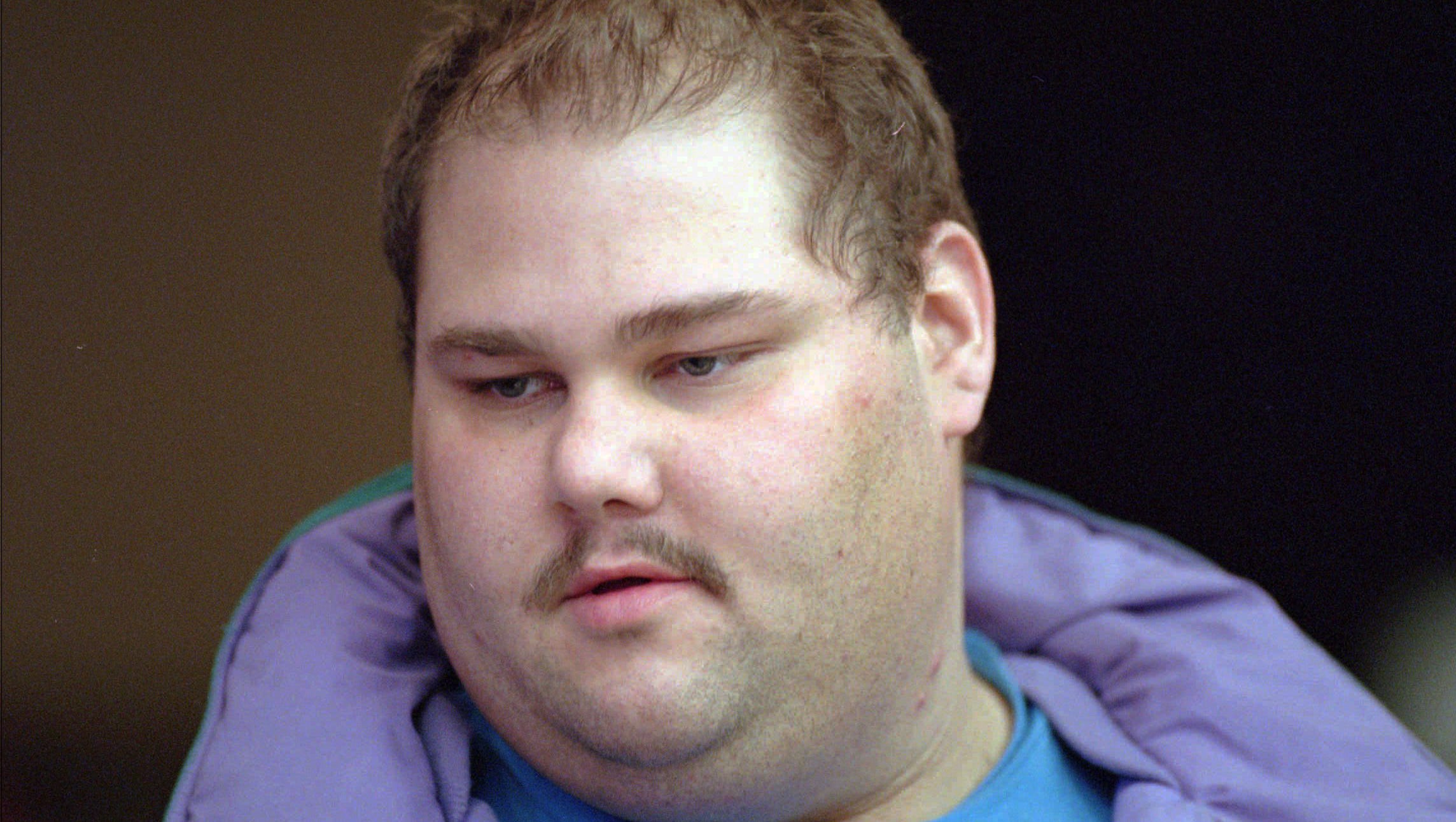 Who is Tonya Harding's former bodyguard Shawn Eckardt?