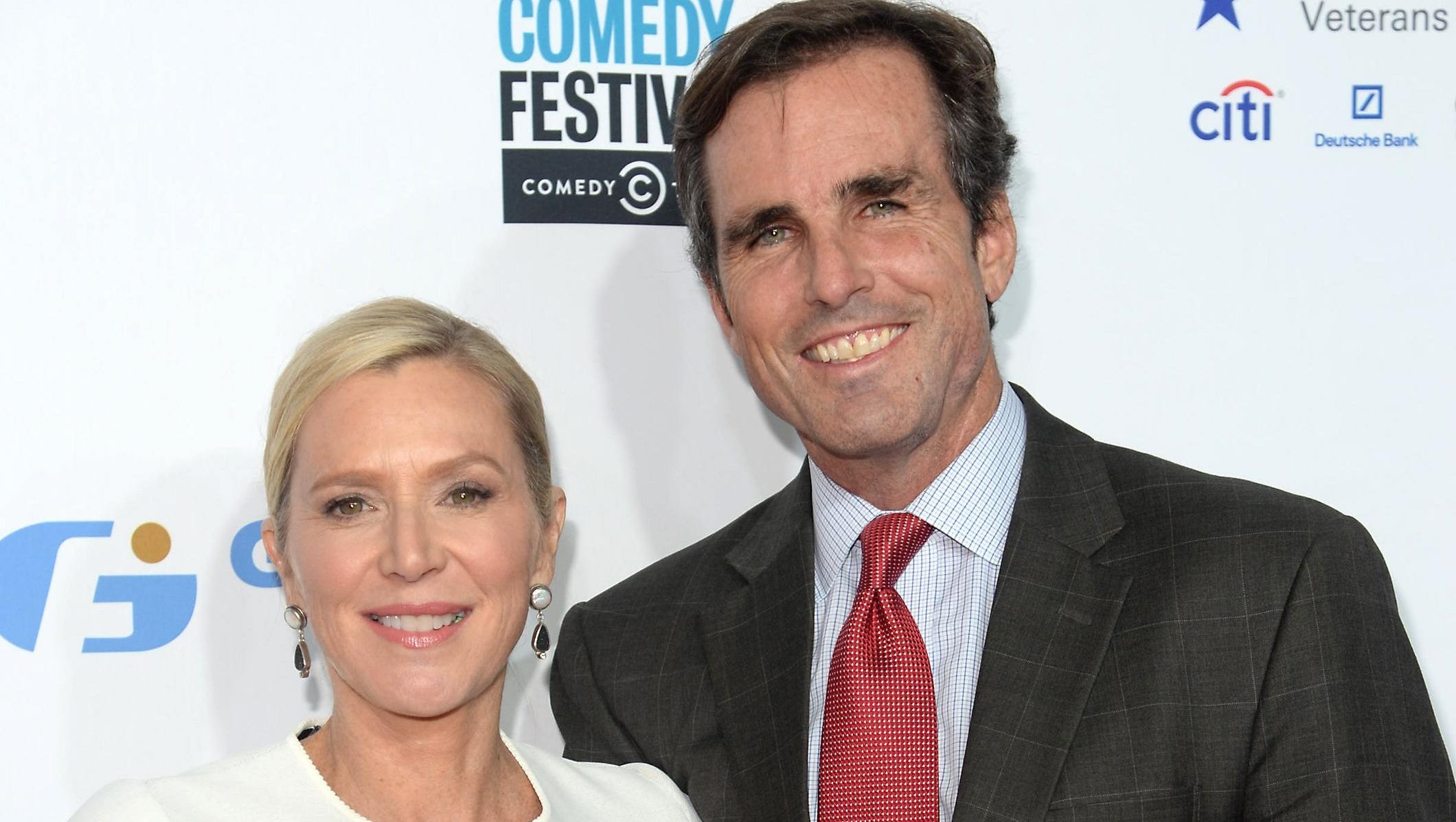Bob Woodruff’s wife shares her experience to inspire others