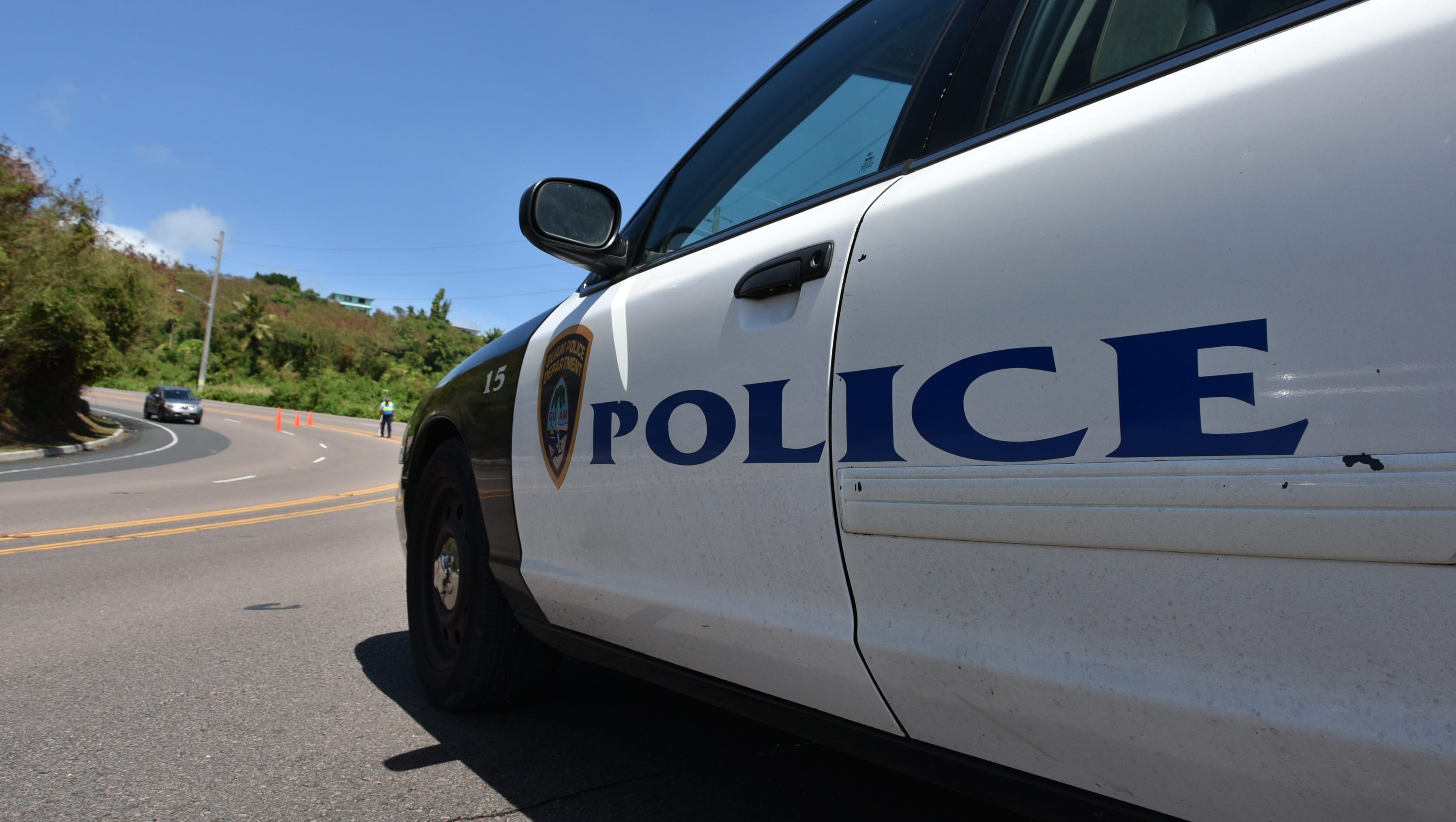 Security guard accused of forging checks