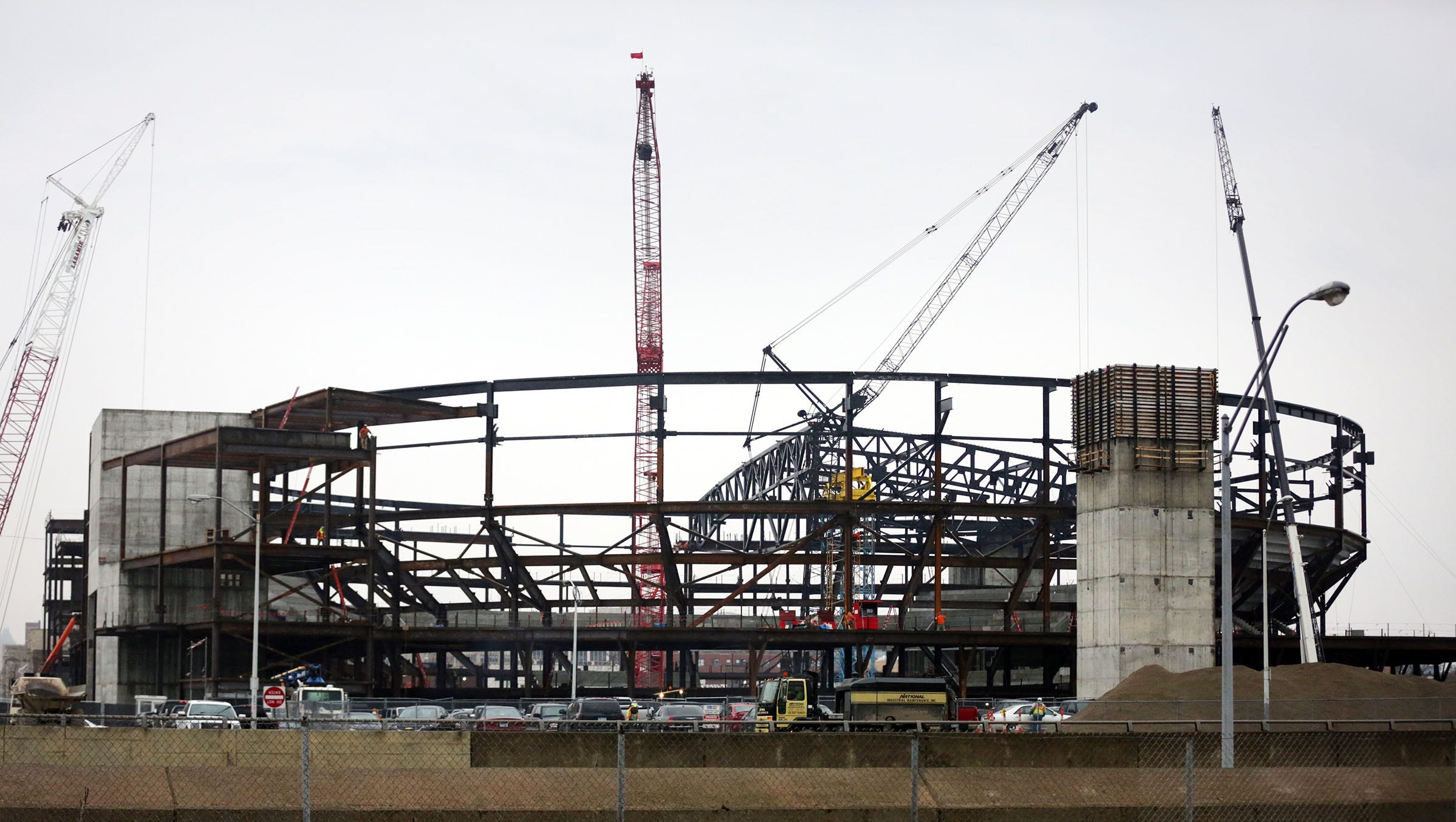 Timelapse video: The rise of the new Detroit Red Wings arena