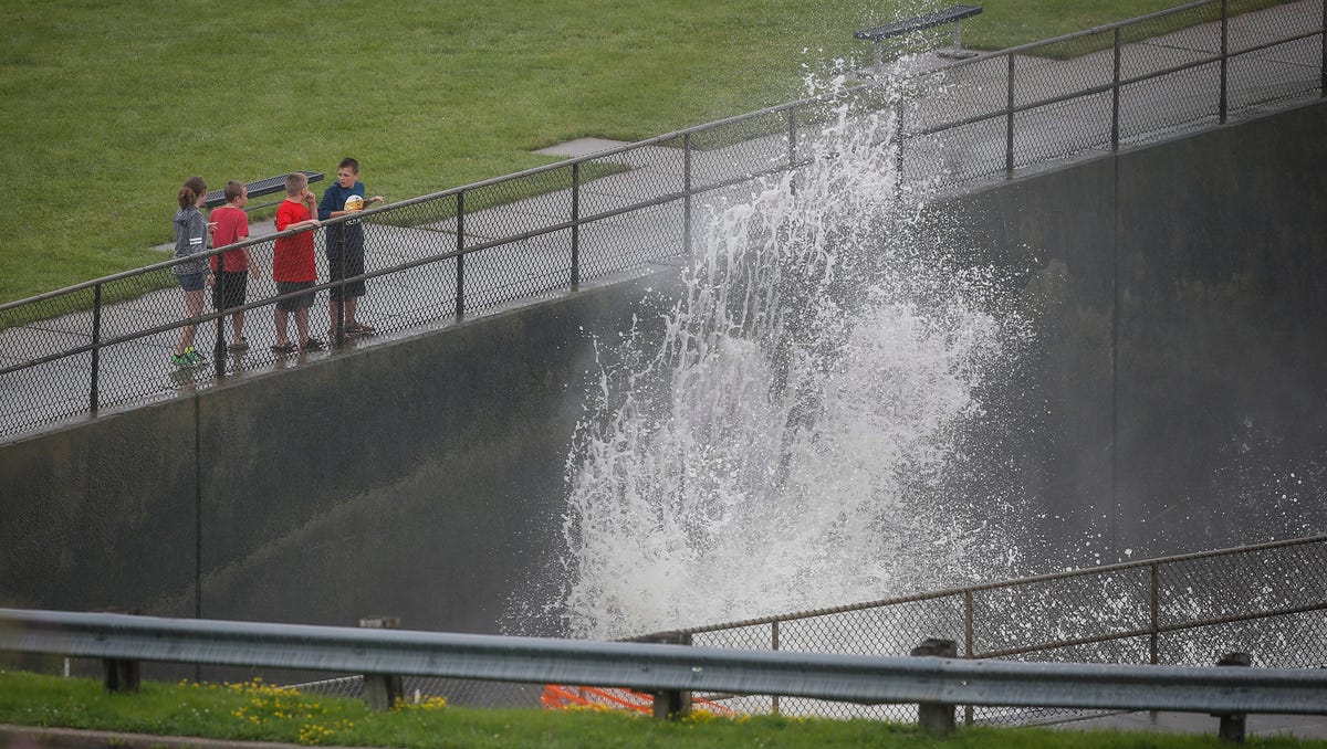 Photos: High water levels on Saylorville Lake