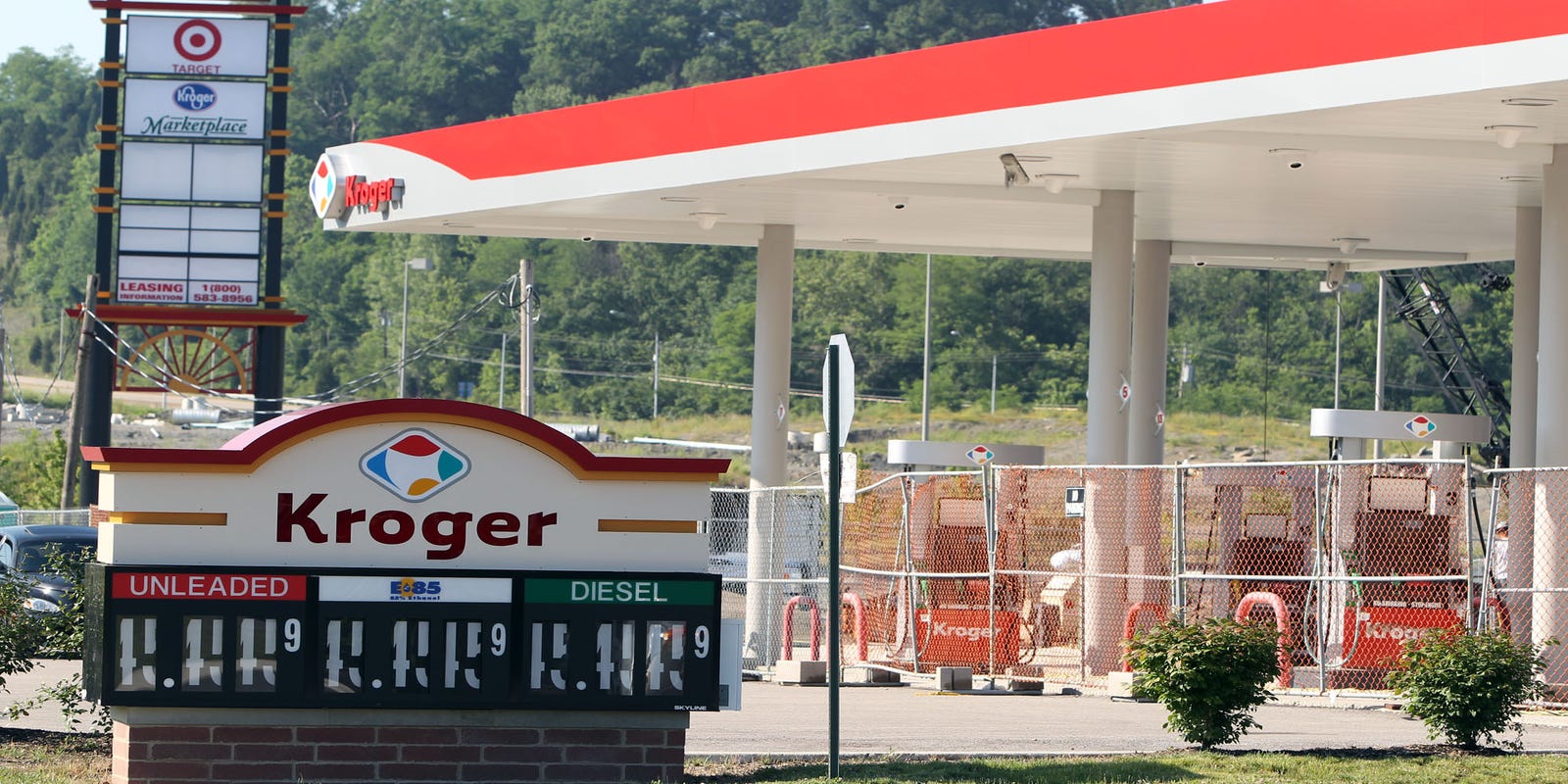 Kroger to retrofit 1,000 gas stations energy-efficient lights