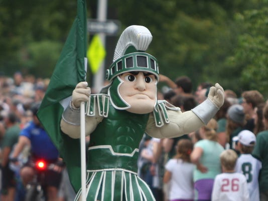 25 signs you're a die-hard Michigan State football fan