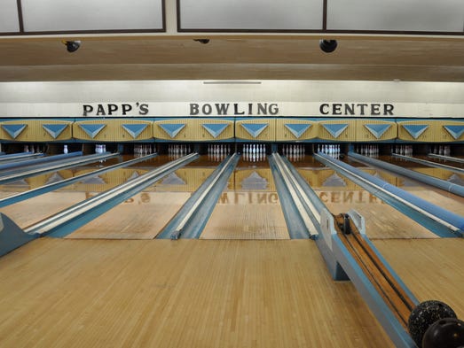 Bowling: Duckpins, candlepins roll on