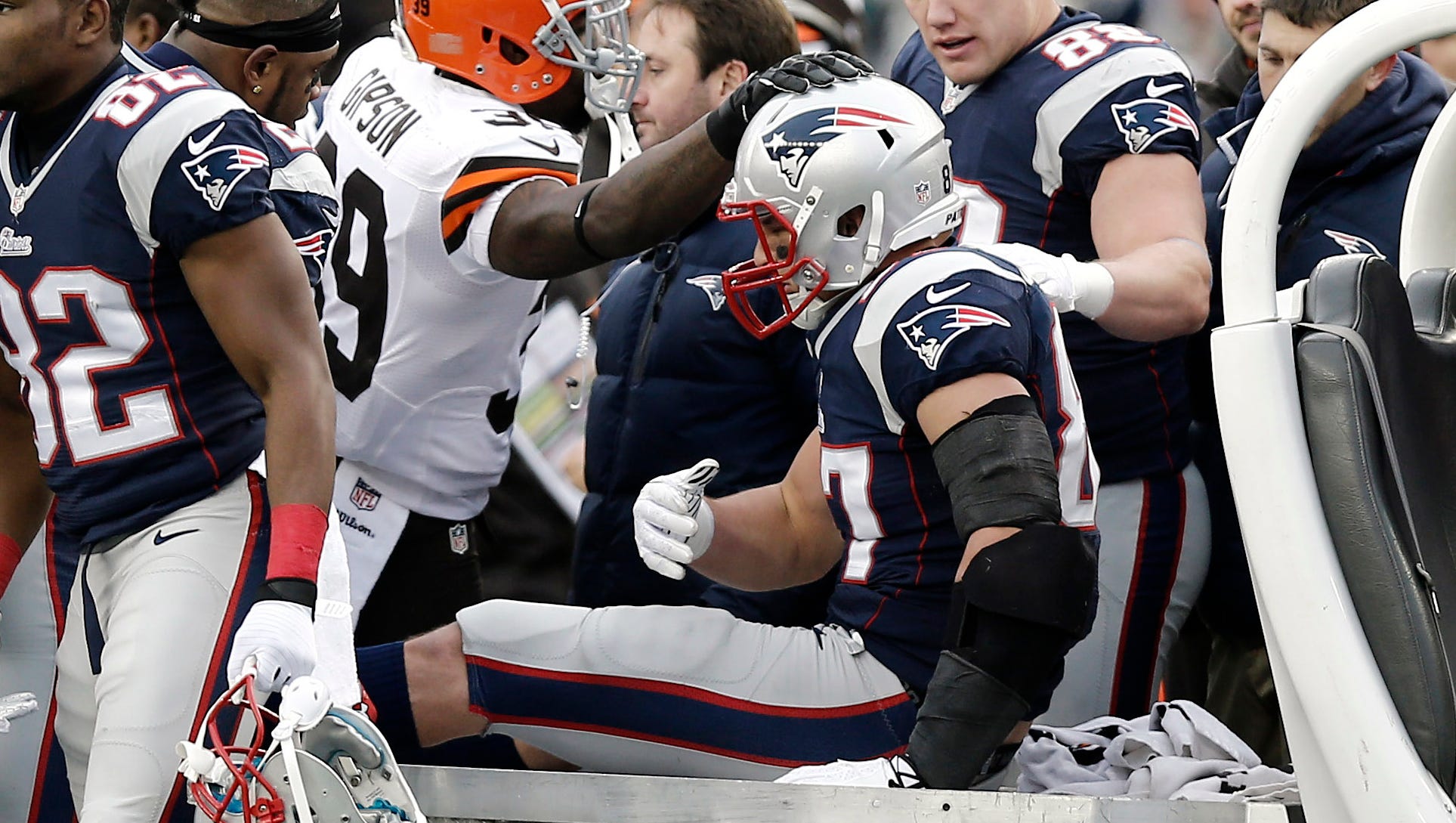 NFL says ACL injuries have declined this season