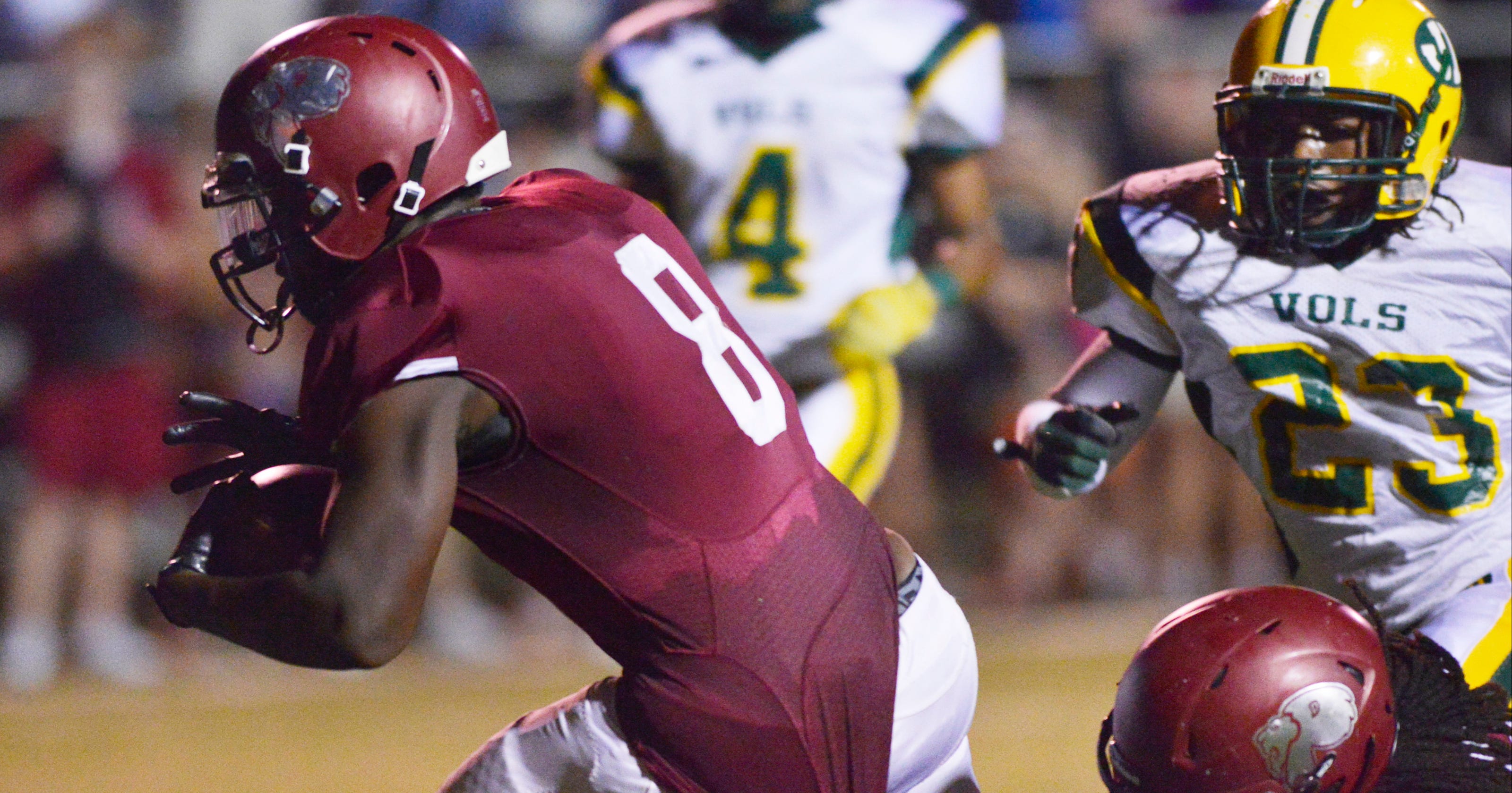 Prattville 42, Jeff Davis 34: Lions hold off Vols