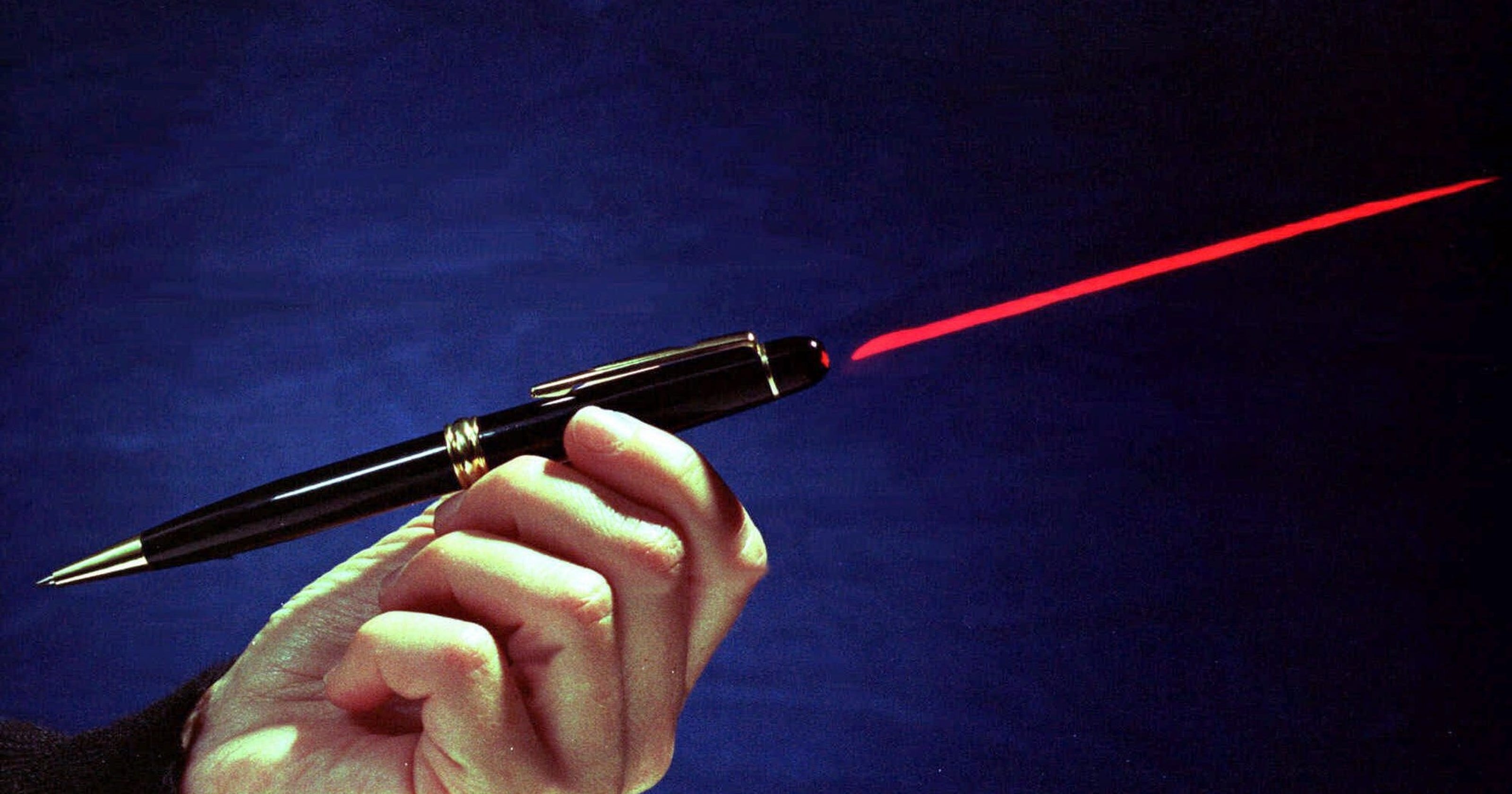 Man gets 14 years for pointing laser at helicopter