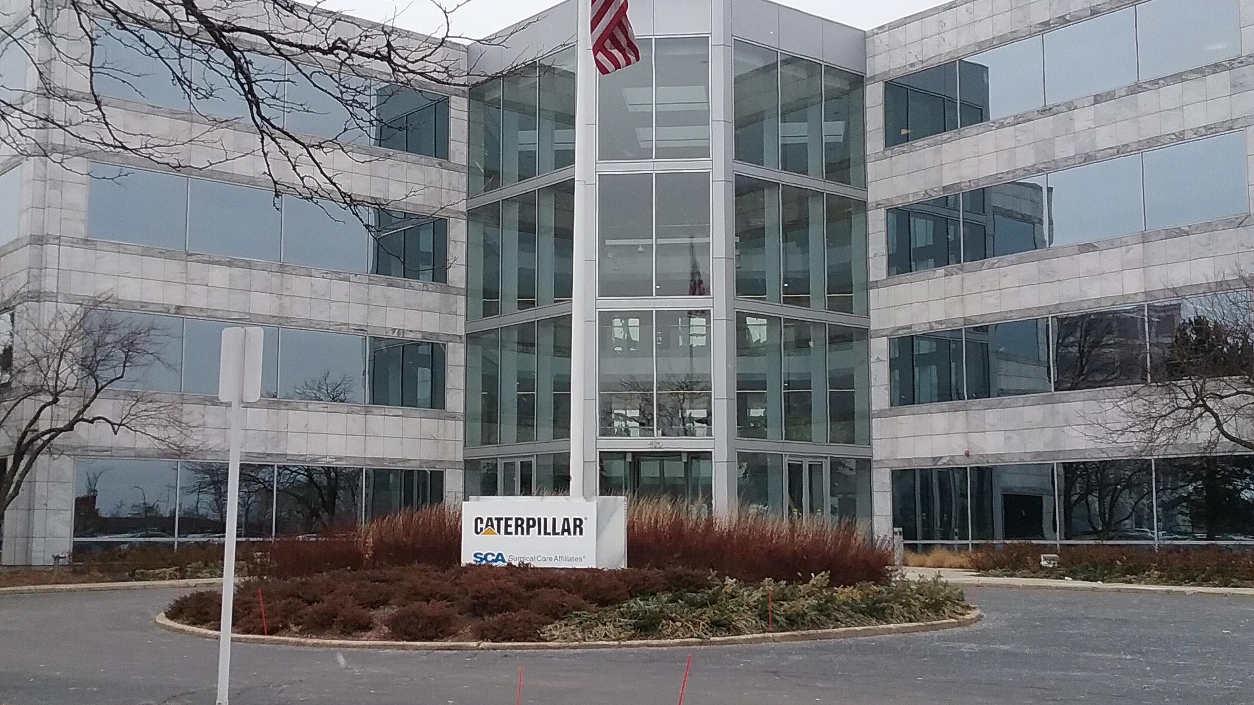 Caterpillar news: Caterpillar Deerfield IL to move HQ to Texas