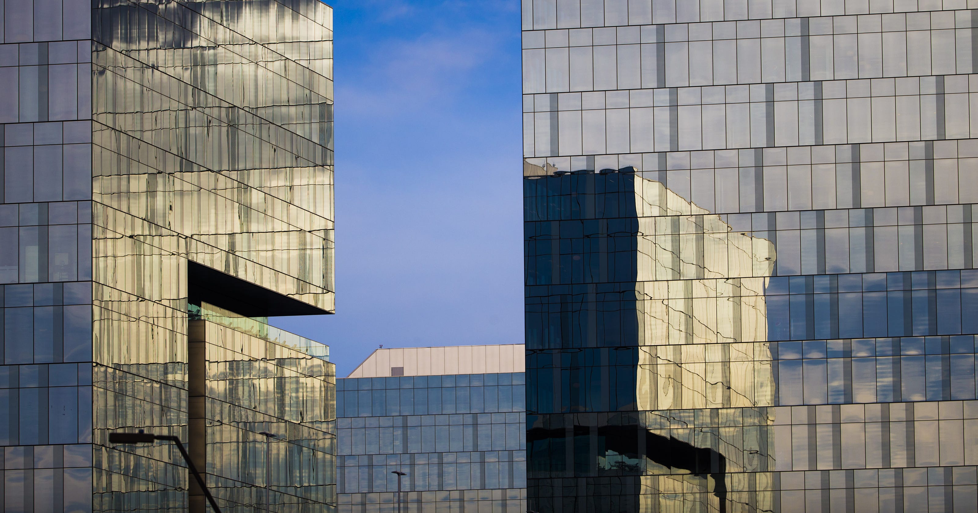 State Farm campus at Marina Heights in Tempe sold to investment groups