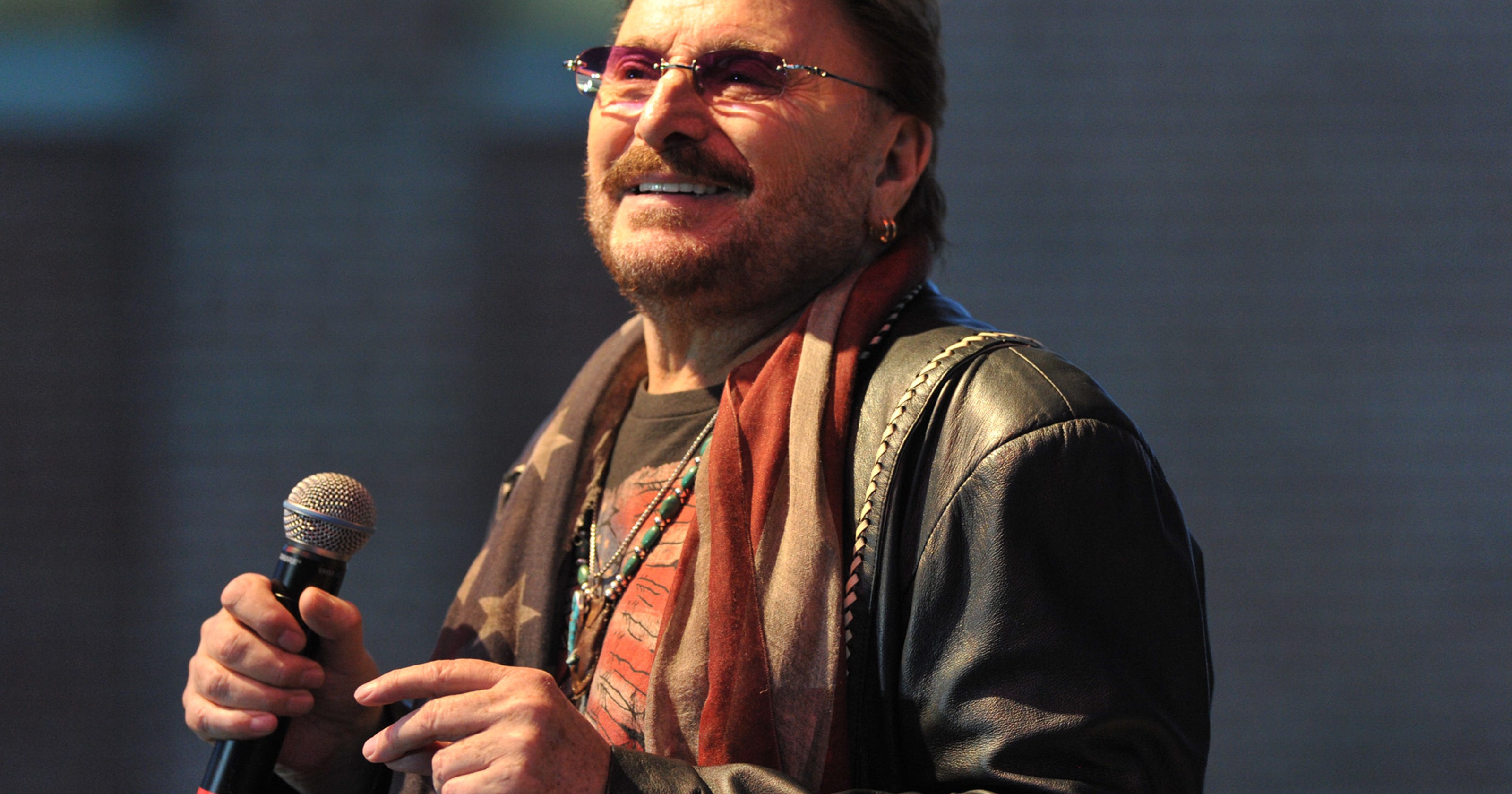 After struggle with addiction, former Three Dog Night star to do ...