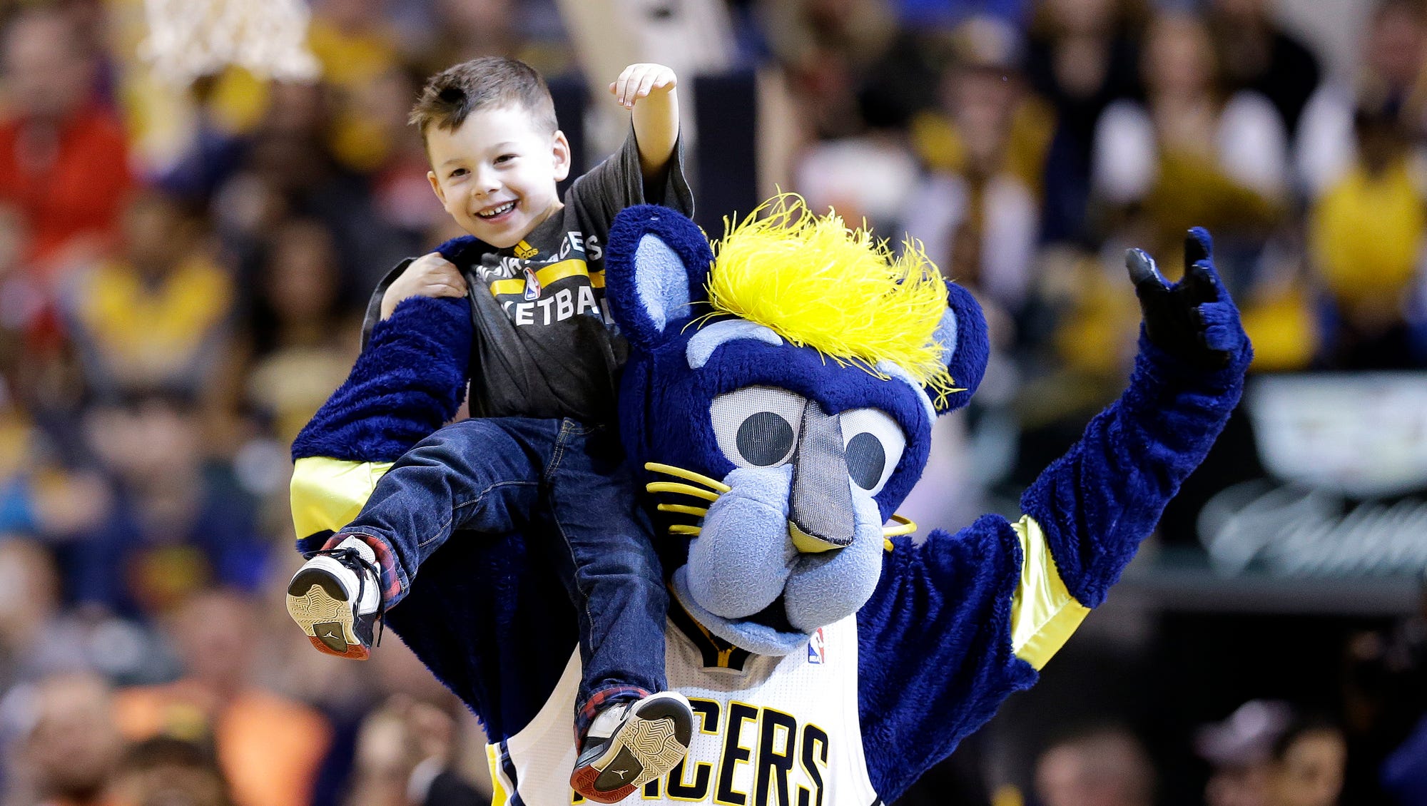 Indianapolis Colts' Blue, Indiana Pacers' Boomer named to Mascot Hall ...