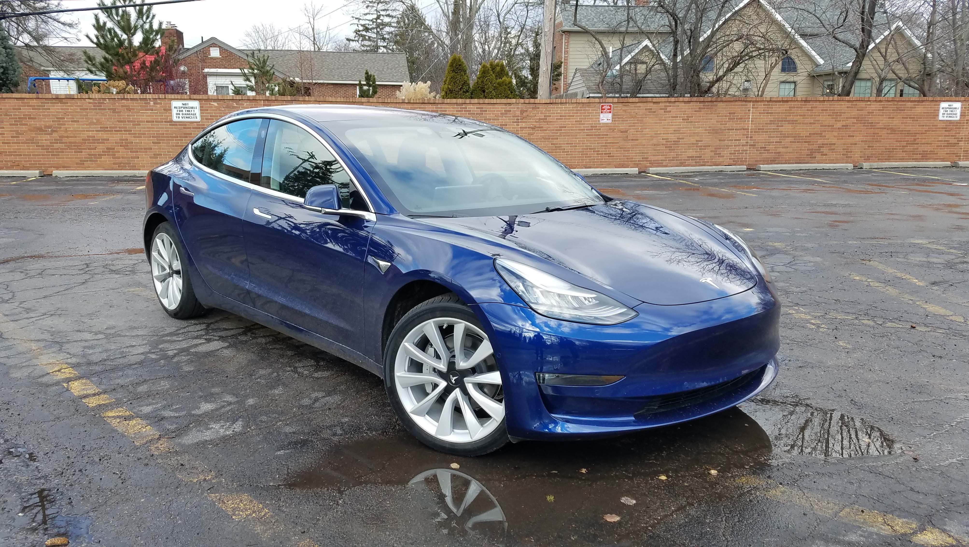 Tesla Model 3 lives up to the hype in its first test-drive in Detroit