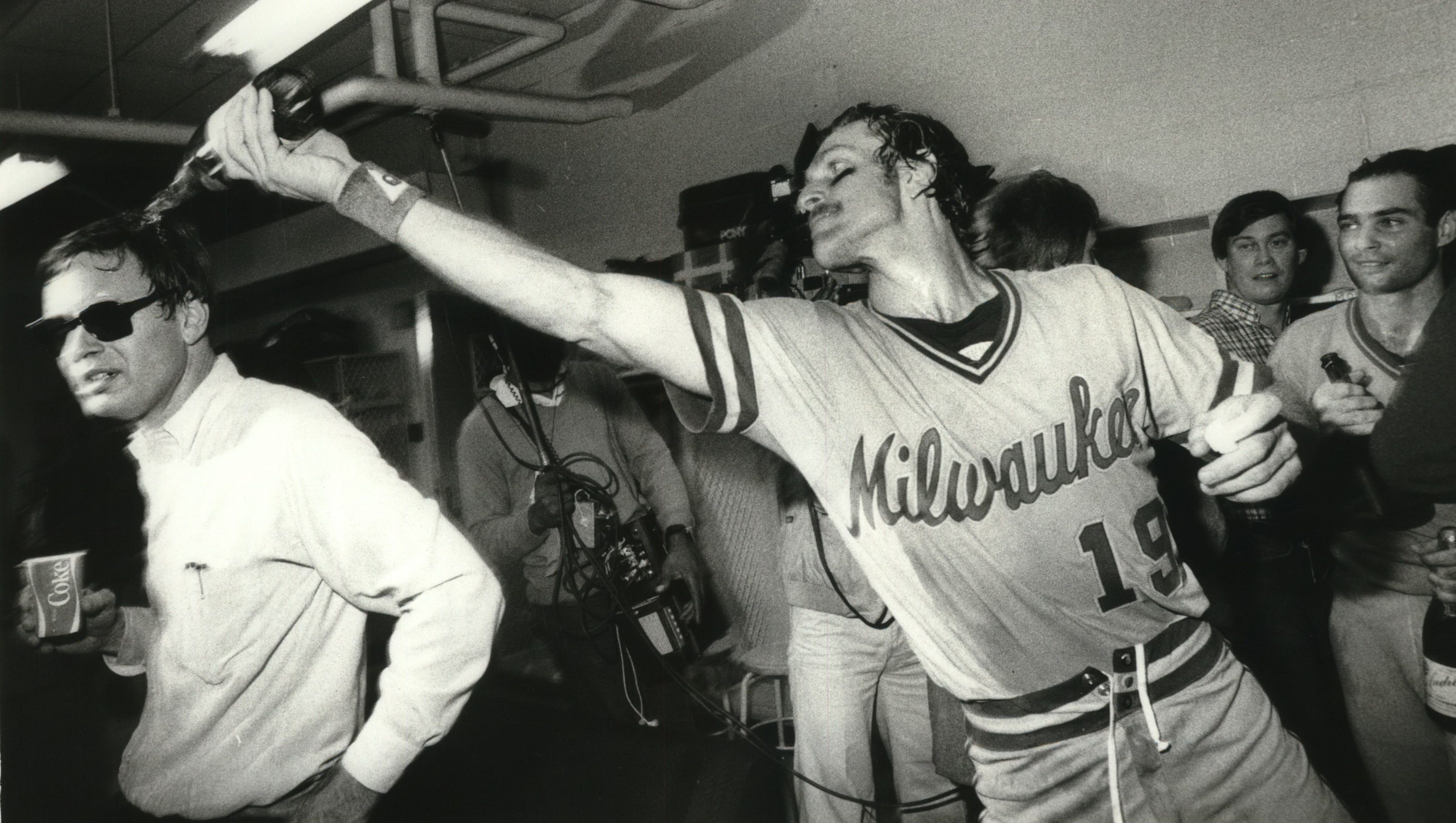 Brewers legends Yount, Fingers look back at own MVP seasons