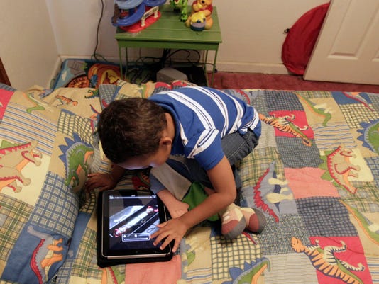 Doctors' Rx: Make a plan to manage kids' media use