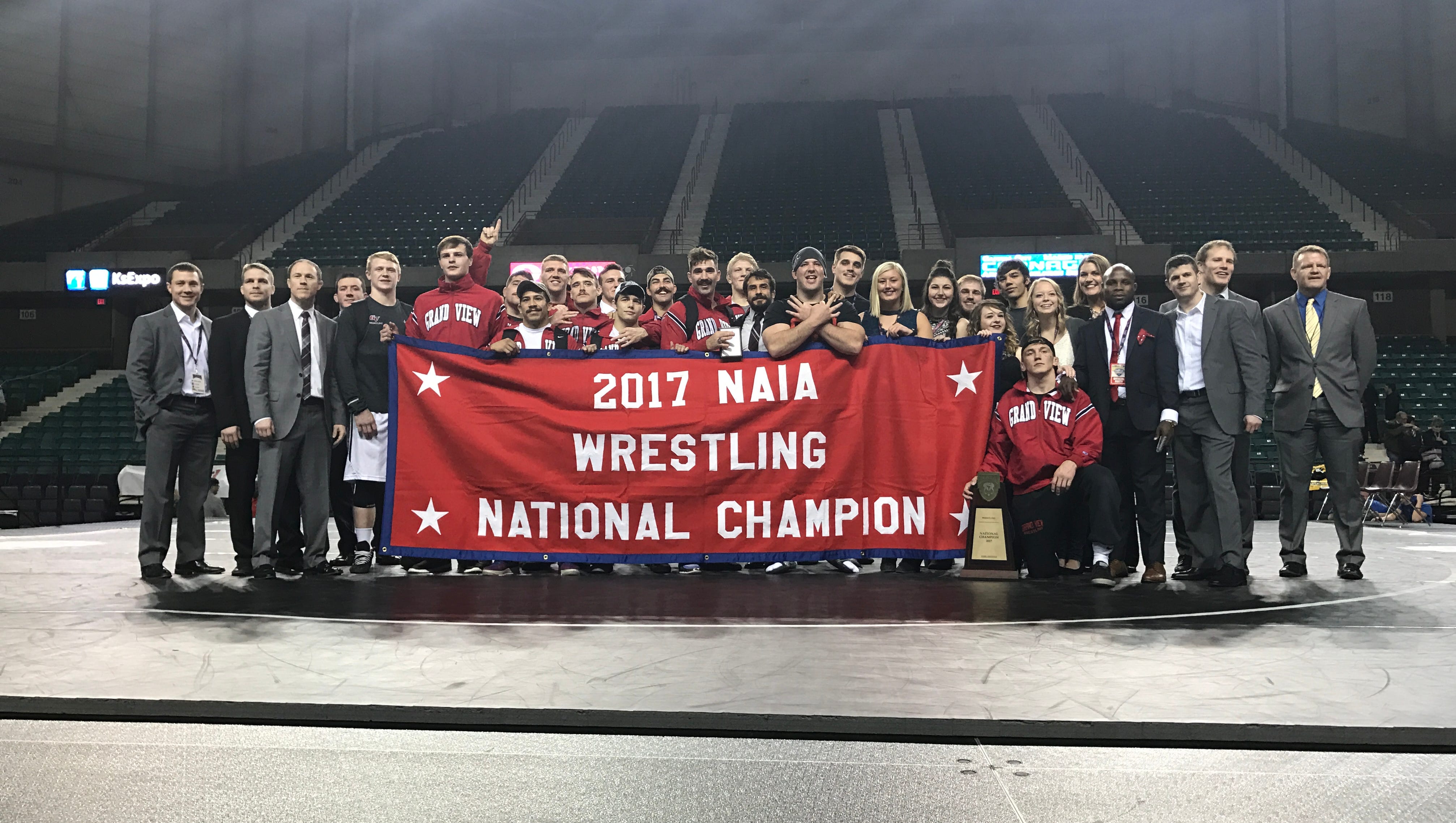 Iowa's Grand View to add women’s wrestling program