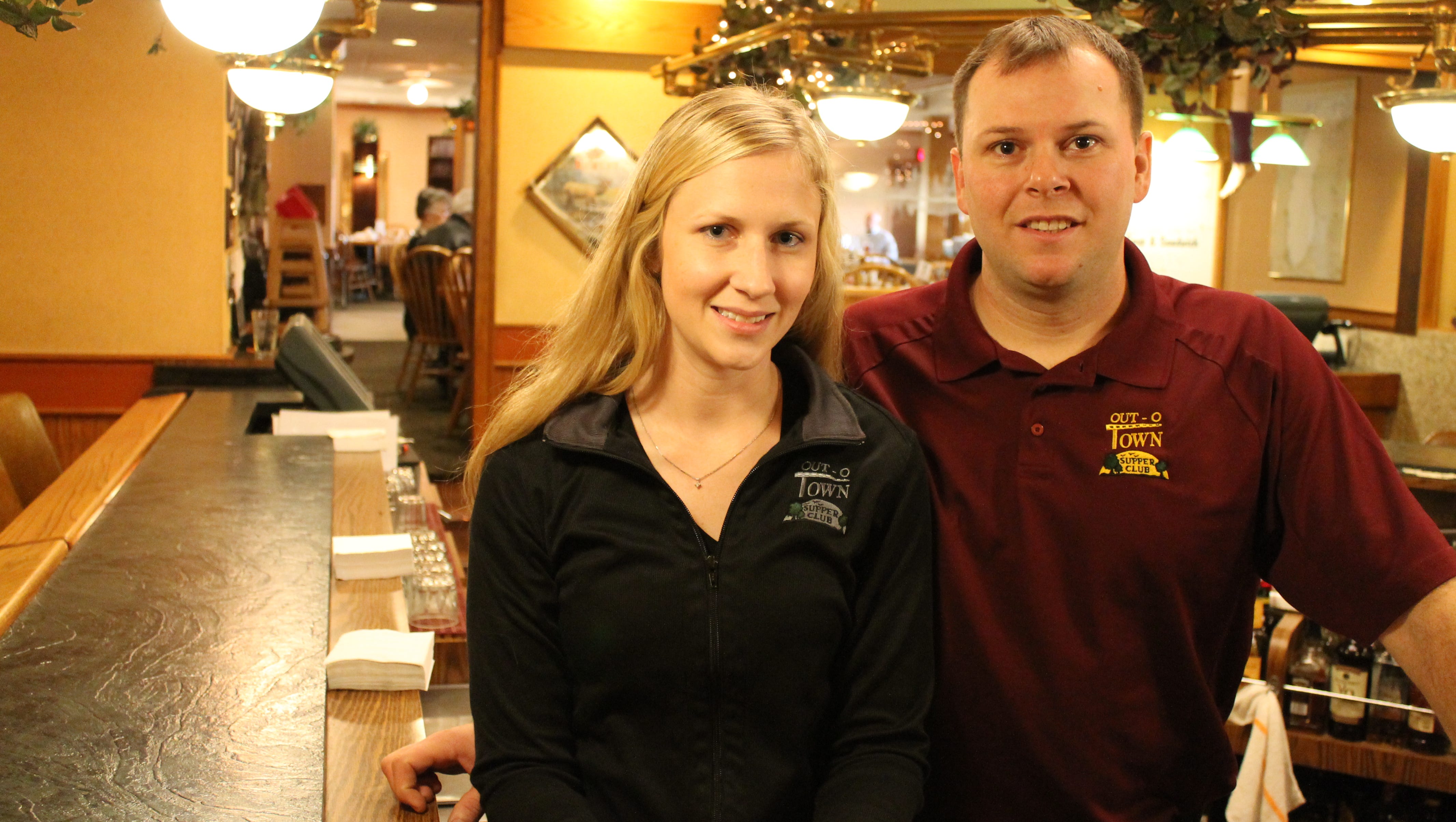 Out-O-Town Supper Club sticks to traditions