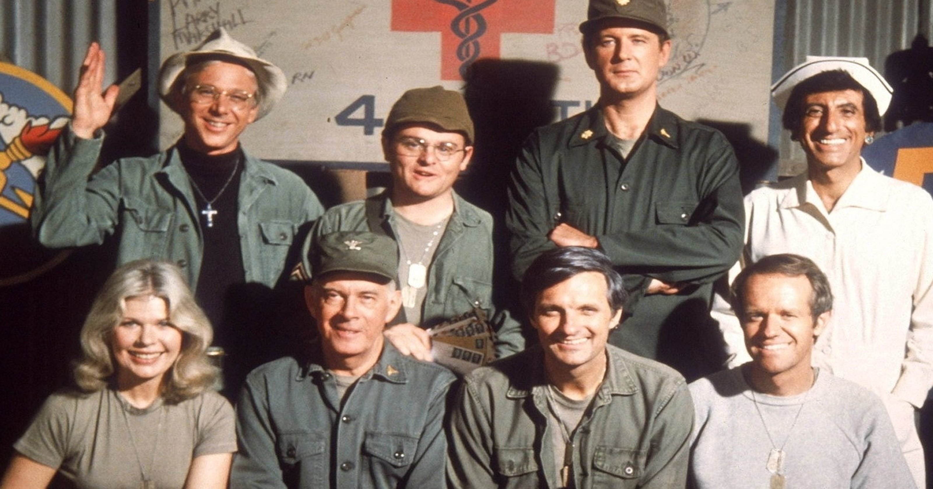 M*A*S*H’s Loretta Swit paints to help animals