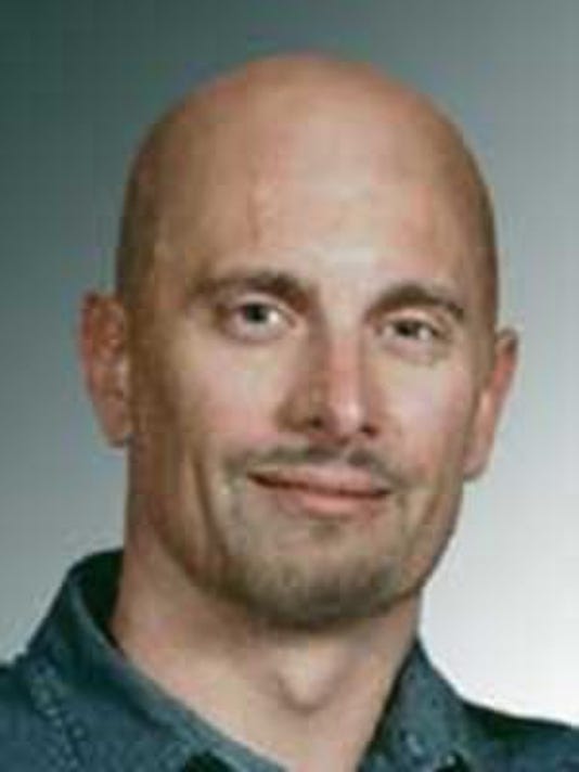 False sighting puts Robert Fisher case in spotlight after 13 years on lam