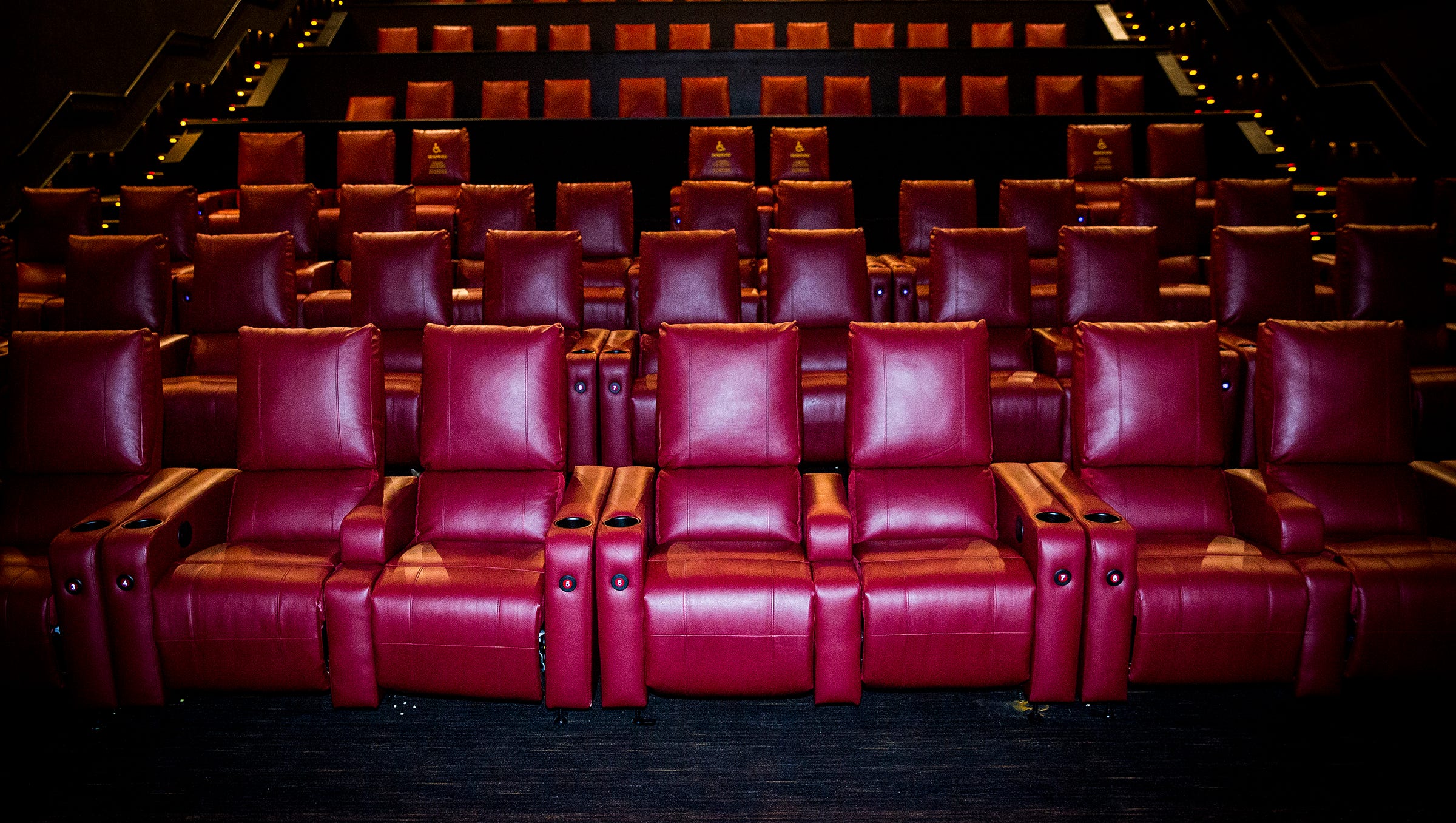 Muncie movie theater completes renovations