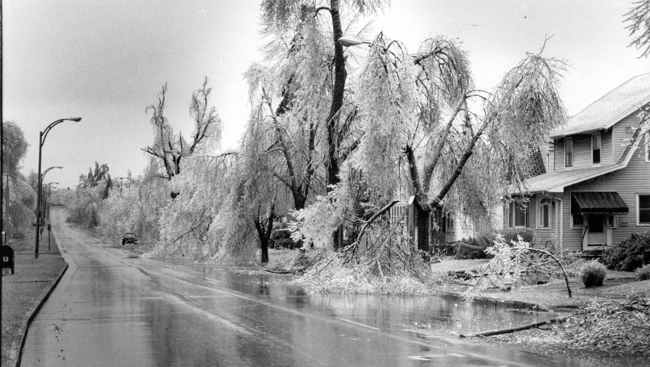 Rochester NY Ice Storm 1991: A look back Rochester NY Ice Storm 1991: A look back