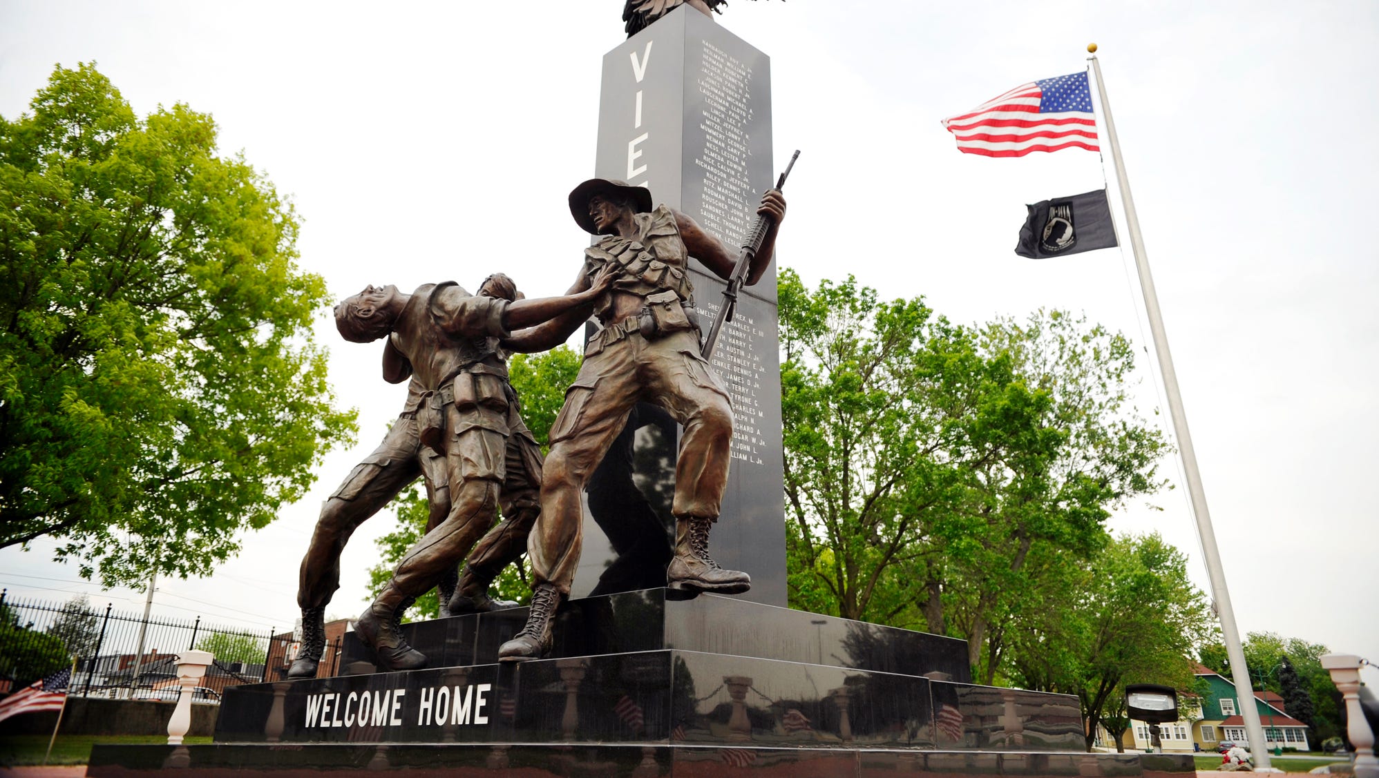 War memorials in York County