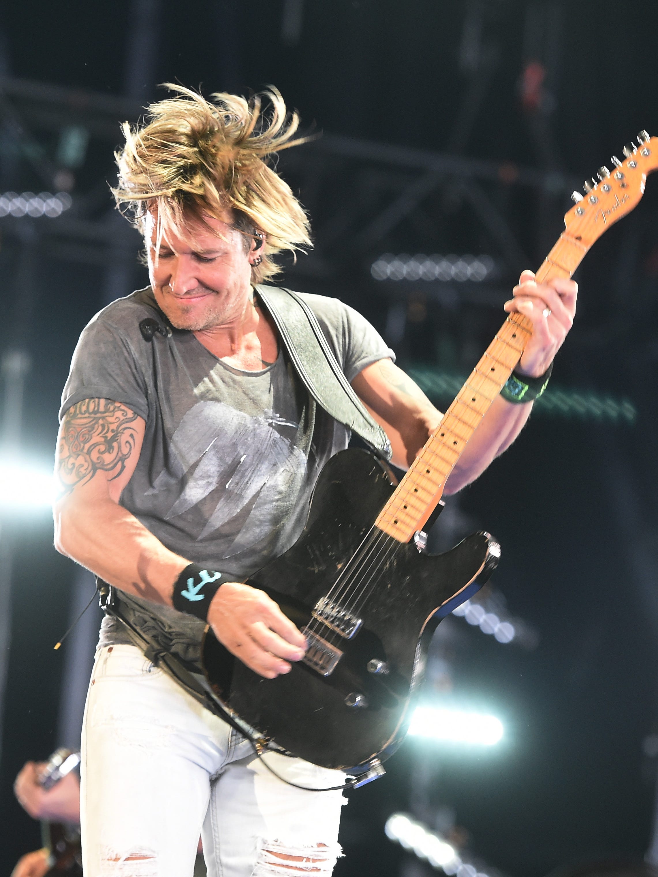 Keith Urban to headline Nashville's New Year's Eve party