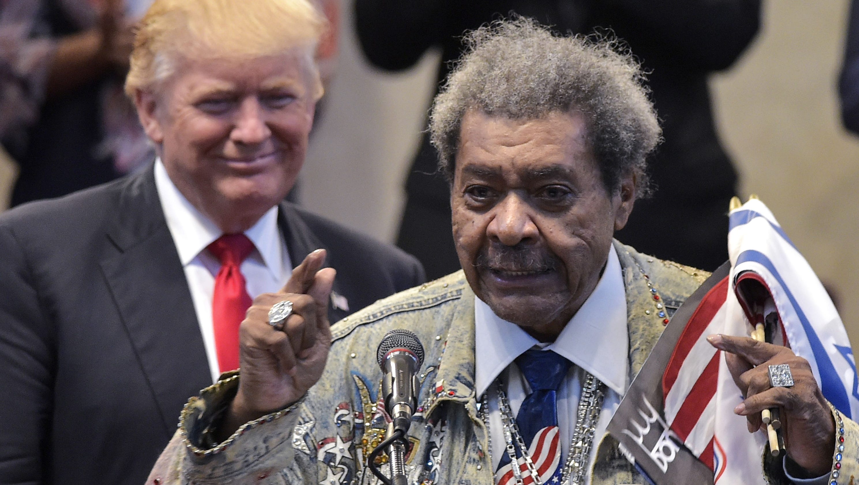 Don King drops N-word in introducing Donald Trump in Ohio