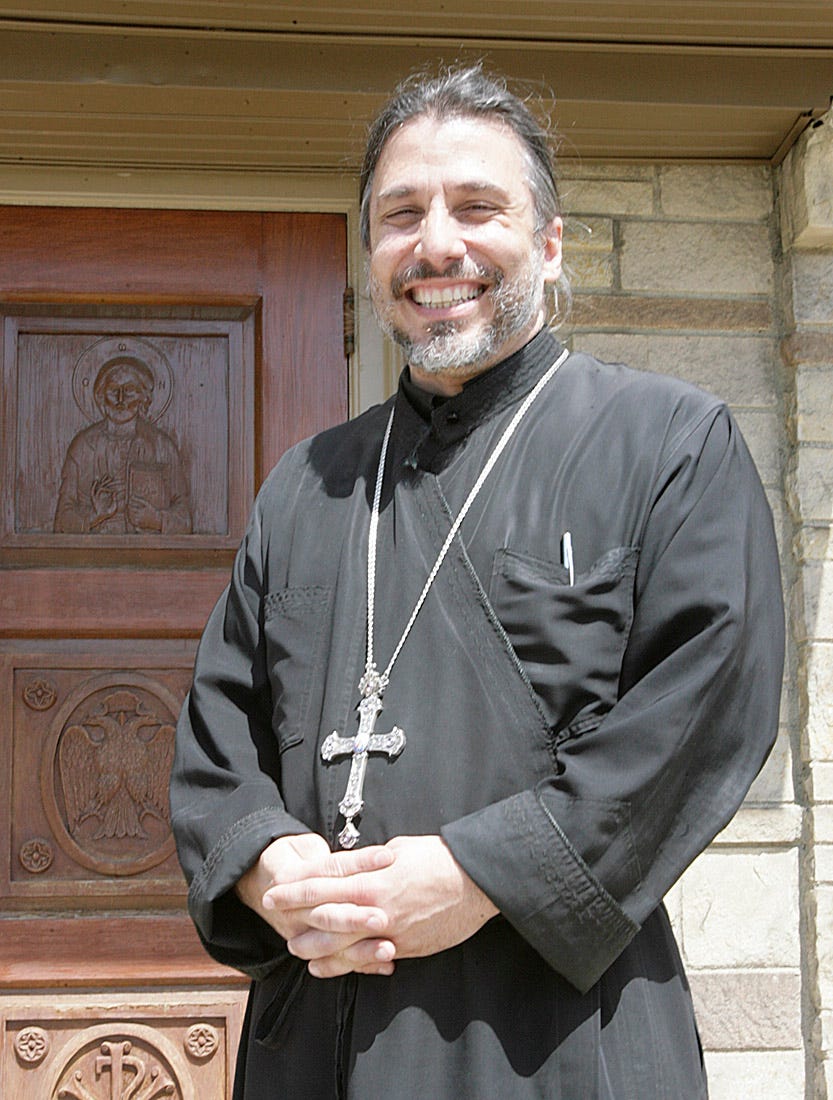 Greek Orthodox pastor utilizes kung fu to relax