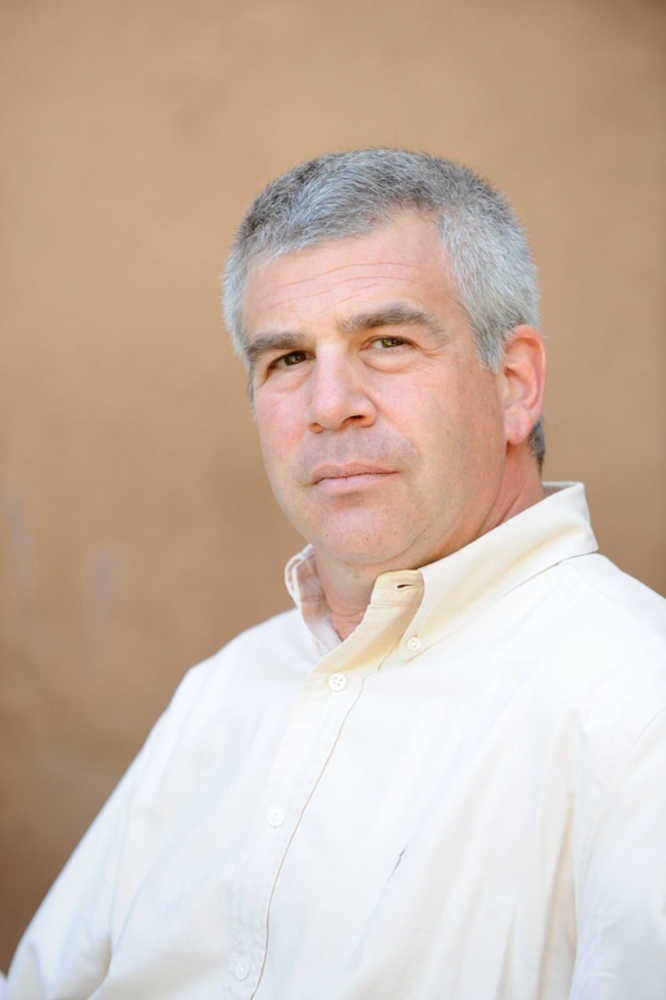 White-collar crime can lead to violence, "red-collar crime"